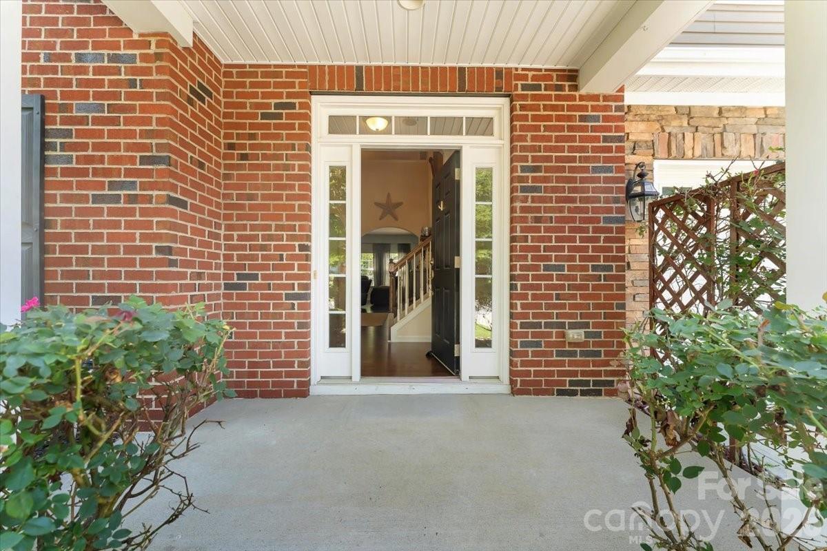 Photo 6 of 9718 Loughlin Lane, Charlotte, NC