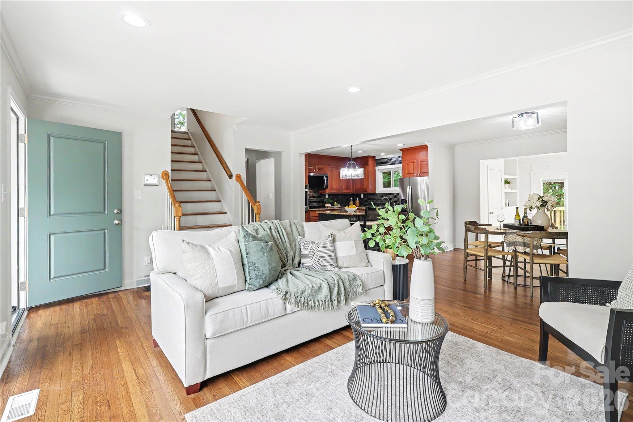 Home for sale at 3834 Moultrie Street, Charlotte, NC — photo 2 of 38