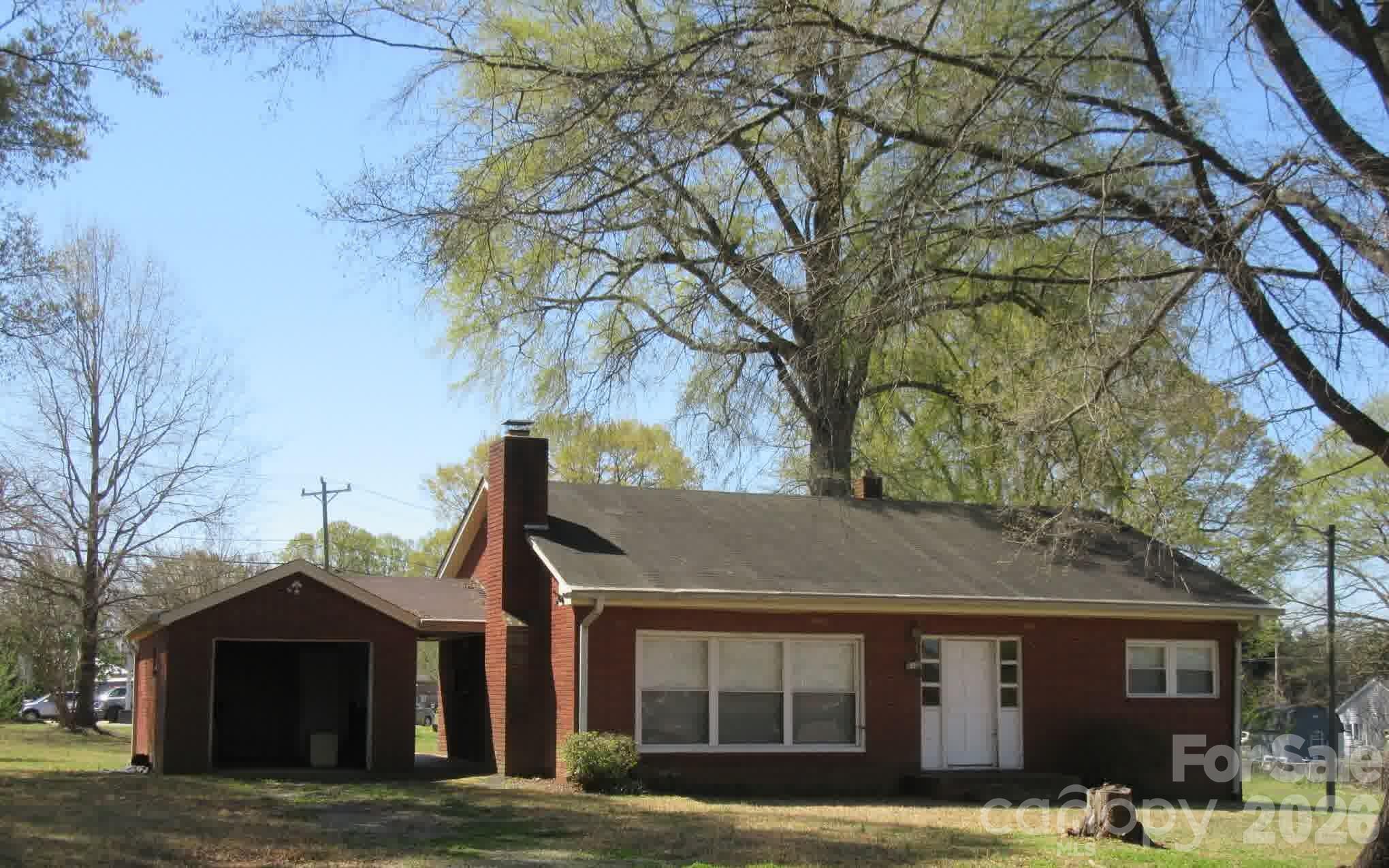 610 E Maryland Avenue, Bessemer City, NC