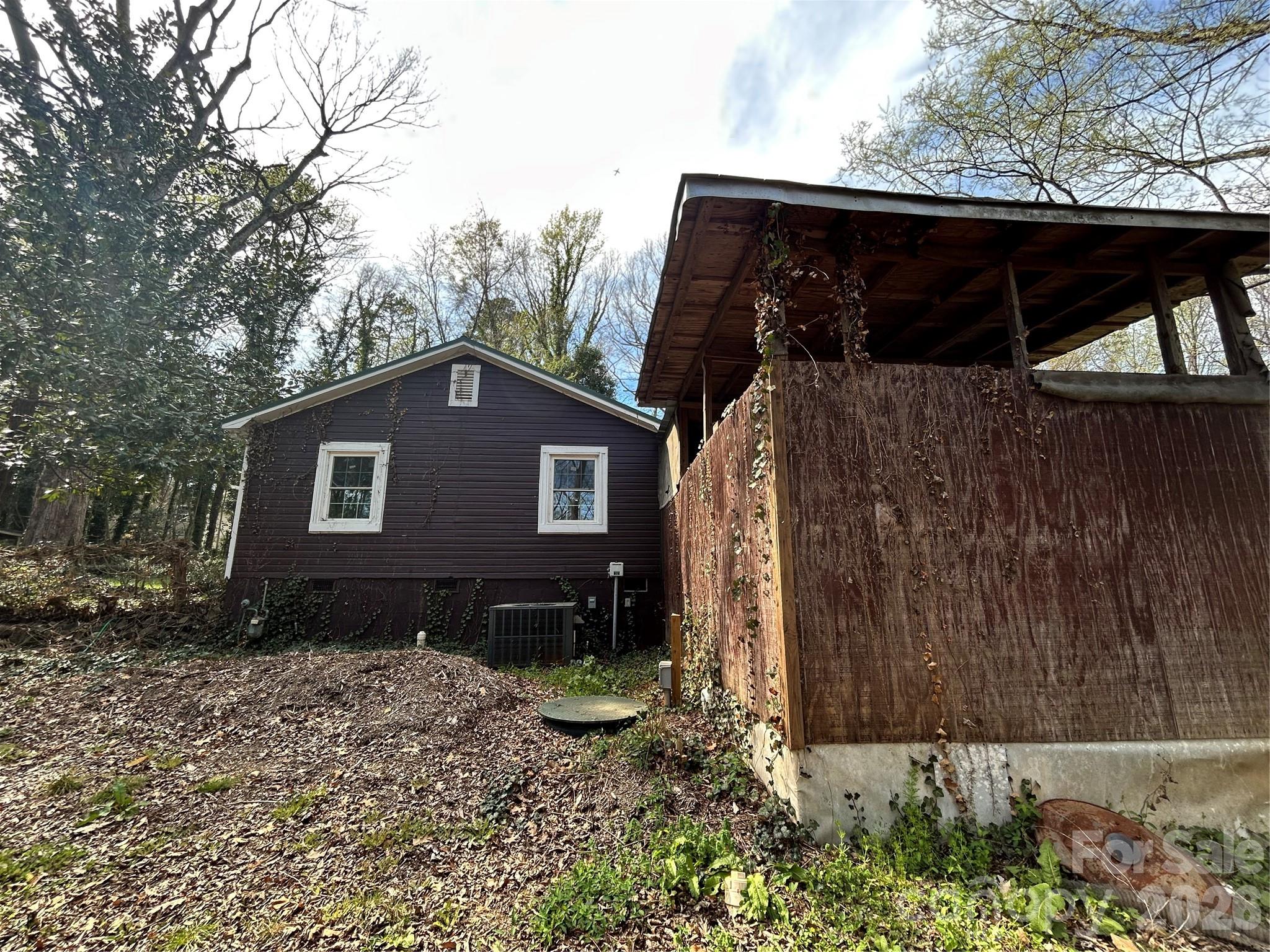 Photo 6 of 4019 Durham Lane, Charlotte, NC