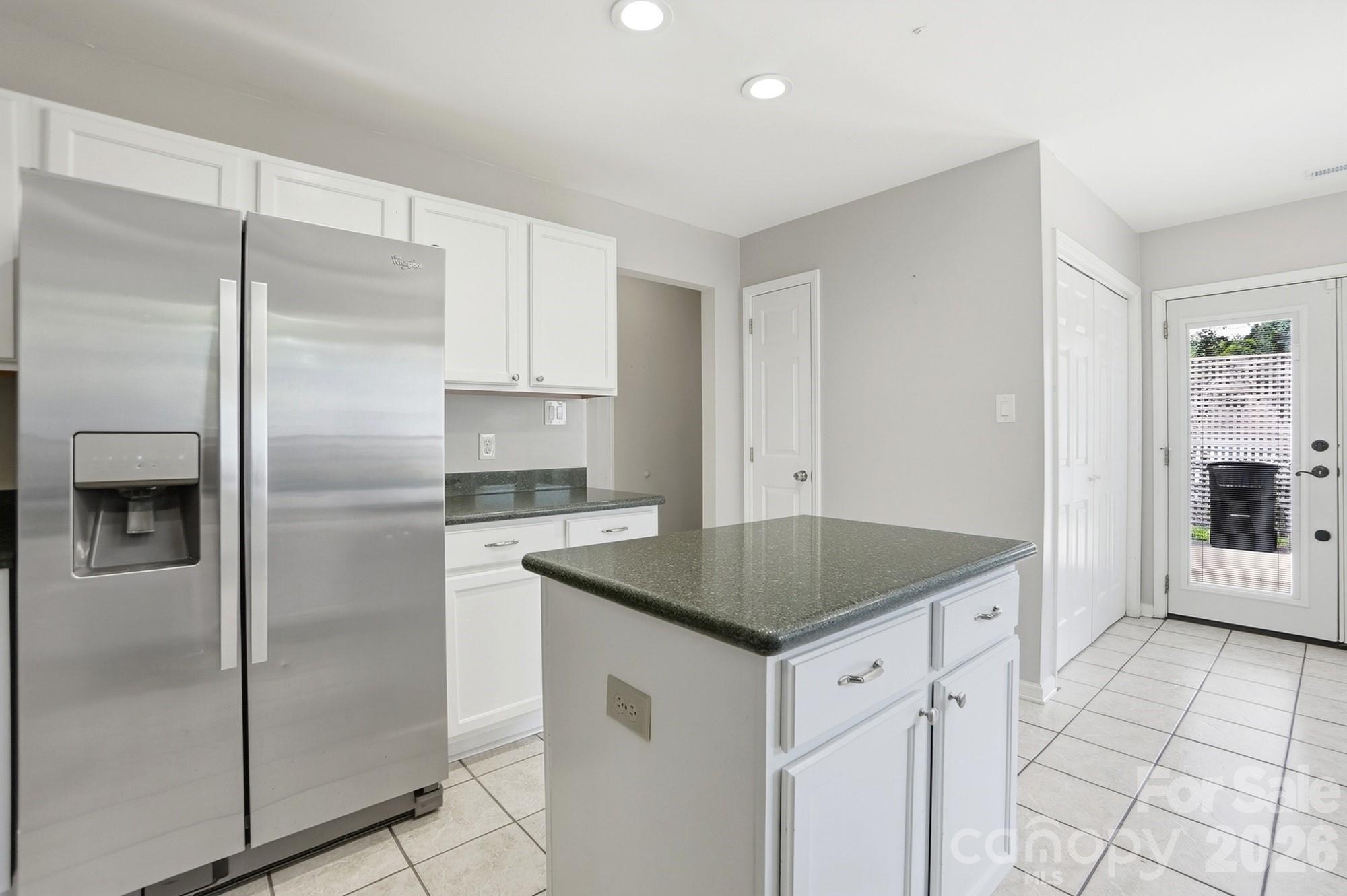 Photo 14 of 11323 Laurel View Drive, Charlotte, NC