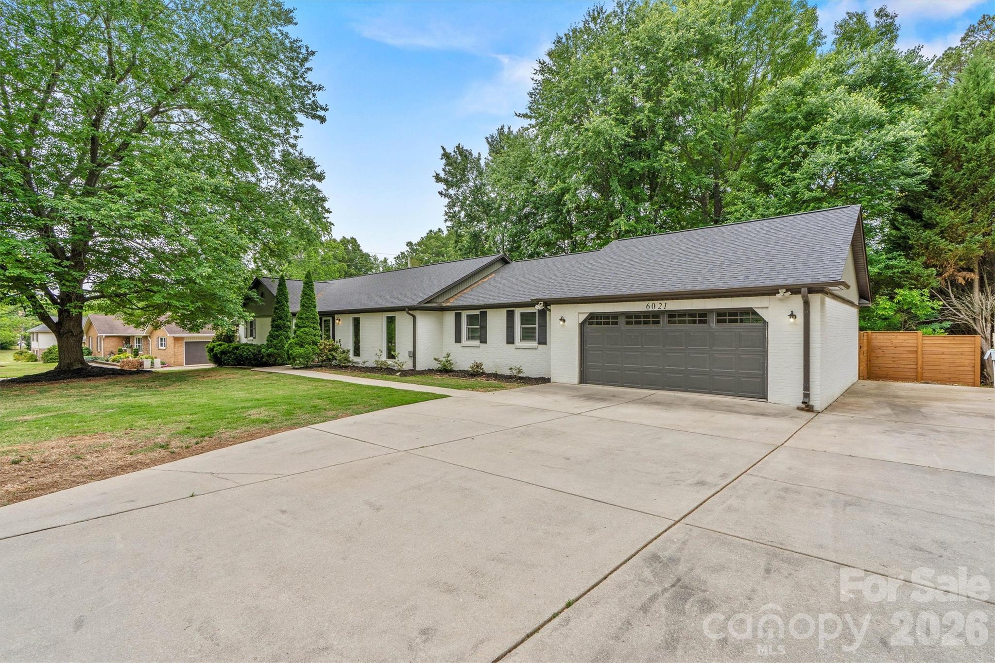 Photo 2 of 6021 Morris Farm Lane, Mint Hill, NC