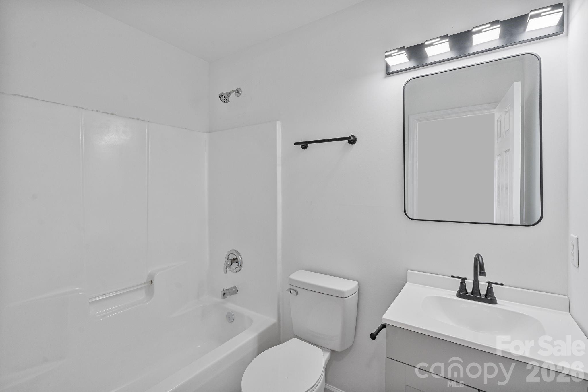 Photo 35 of 10410 Roundleaf Drive, Charlotte, NC
