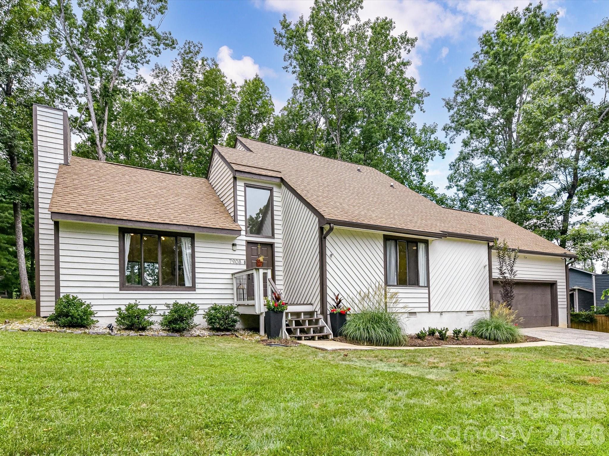 Photo 2 of 7908 Serendipity Lane, Charlotte, NC