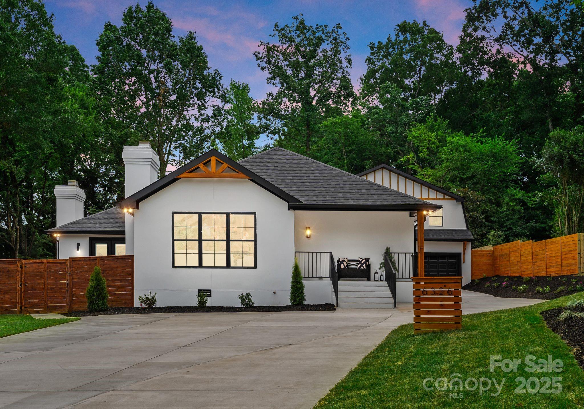 Photo 2 of 6326 Cedar Croft Drive, Charlotte, NC