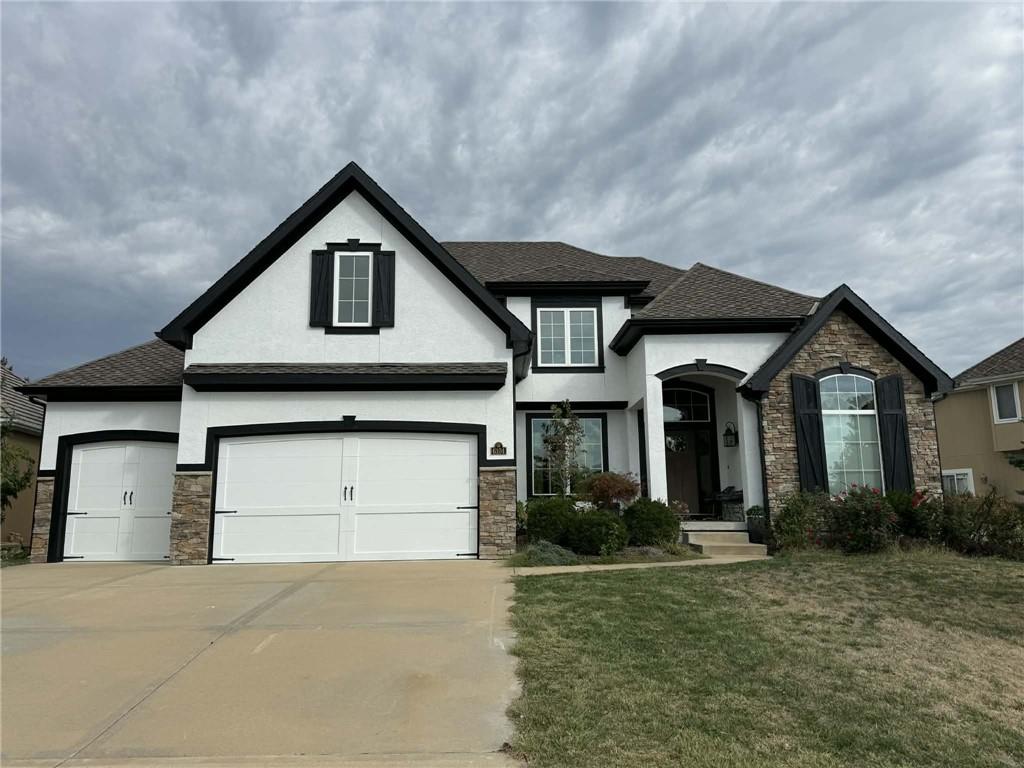 6104 NW 103rd Street for sale in Kansas City, Missouri, 2595529