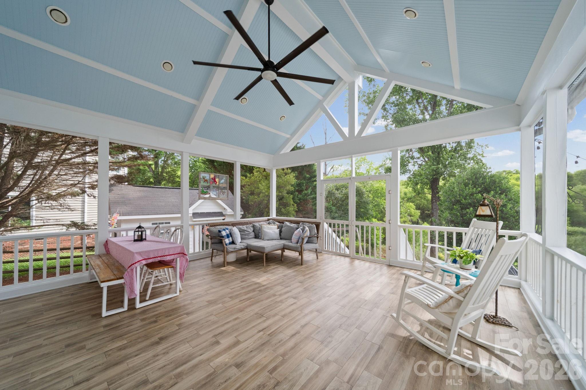 Photo 18 of 10203 Rougemont Lane, Charlotte, NC