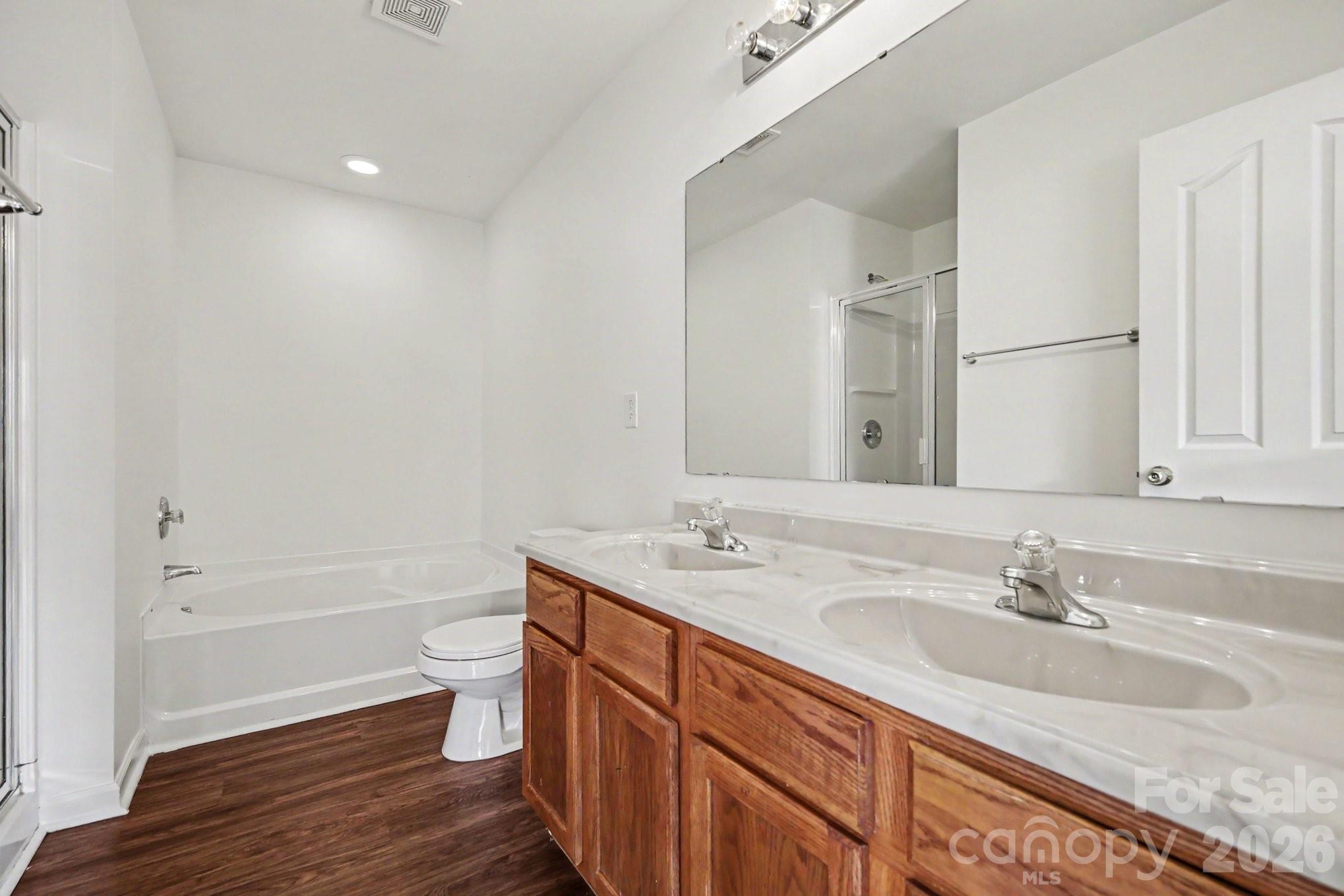Photo 18 of 4615 Potters Glen Road, Charlotte, NC