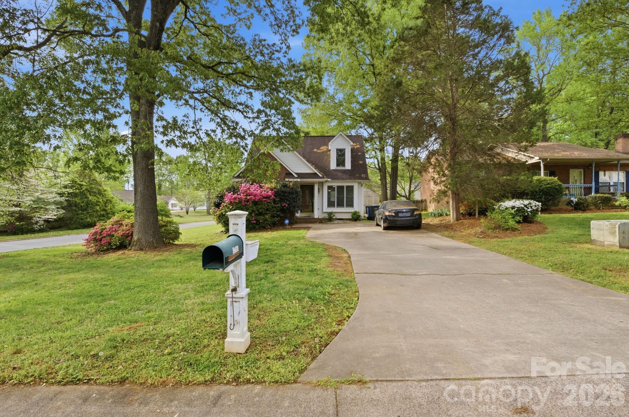 1720 Hampshire Drive, Salisbury, NC