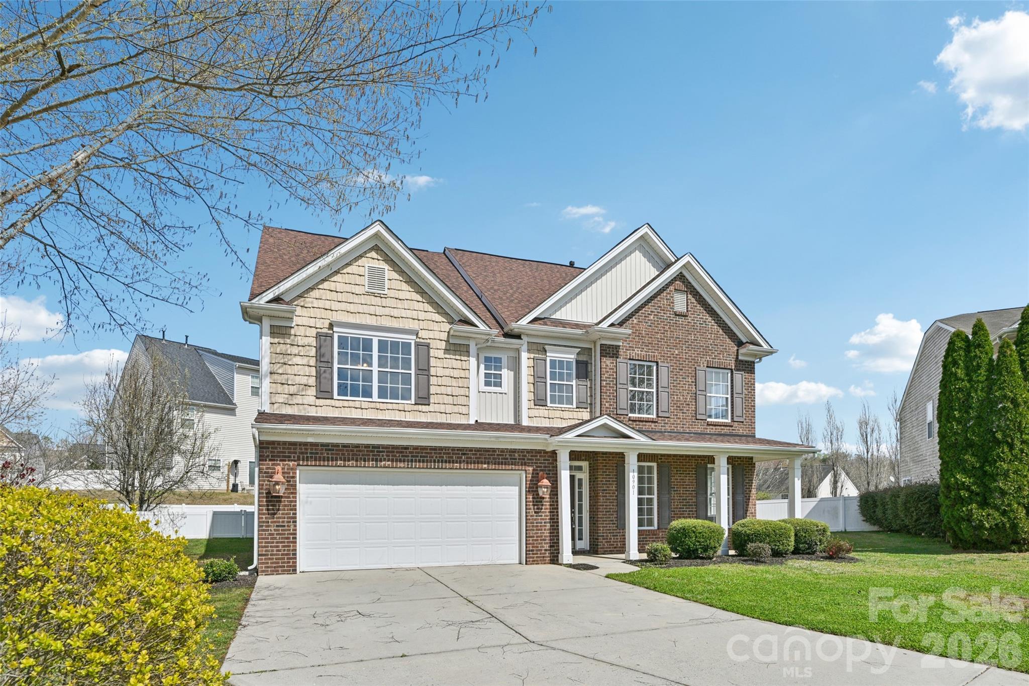 Photo 2 of 10901 Trout Creek Place, Davidson, NC