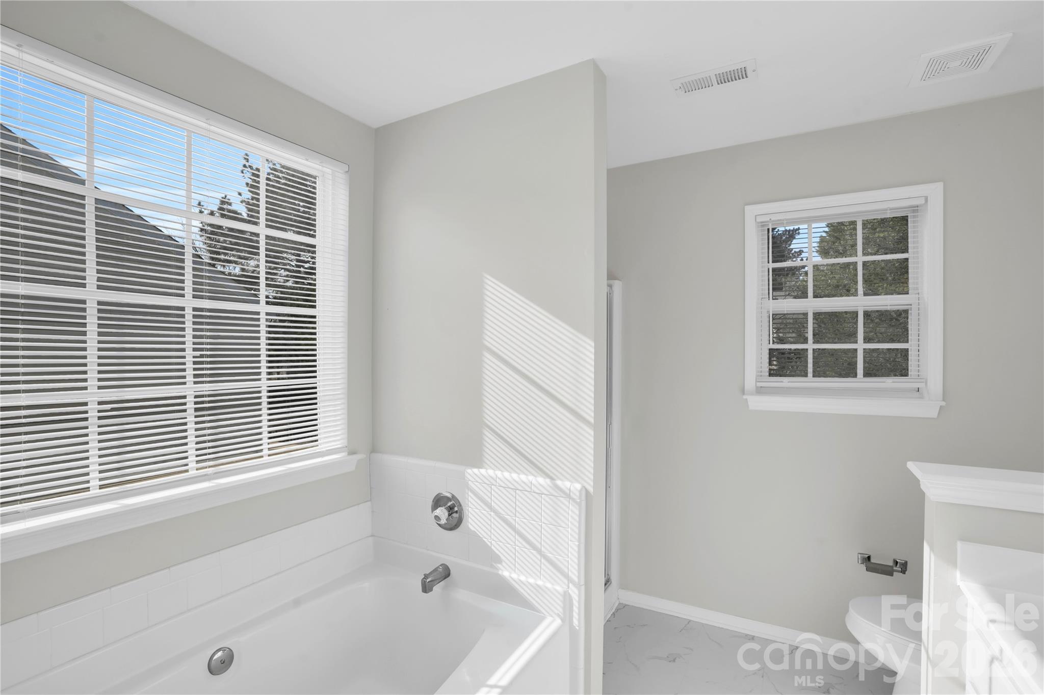 Photo 23 of 5815 Waverly Lynn Lane, Charlotte, NC