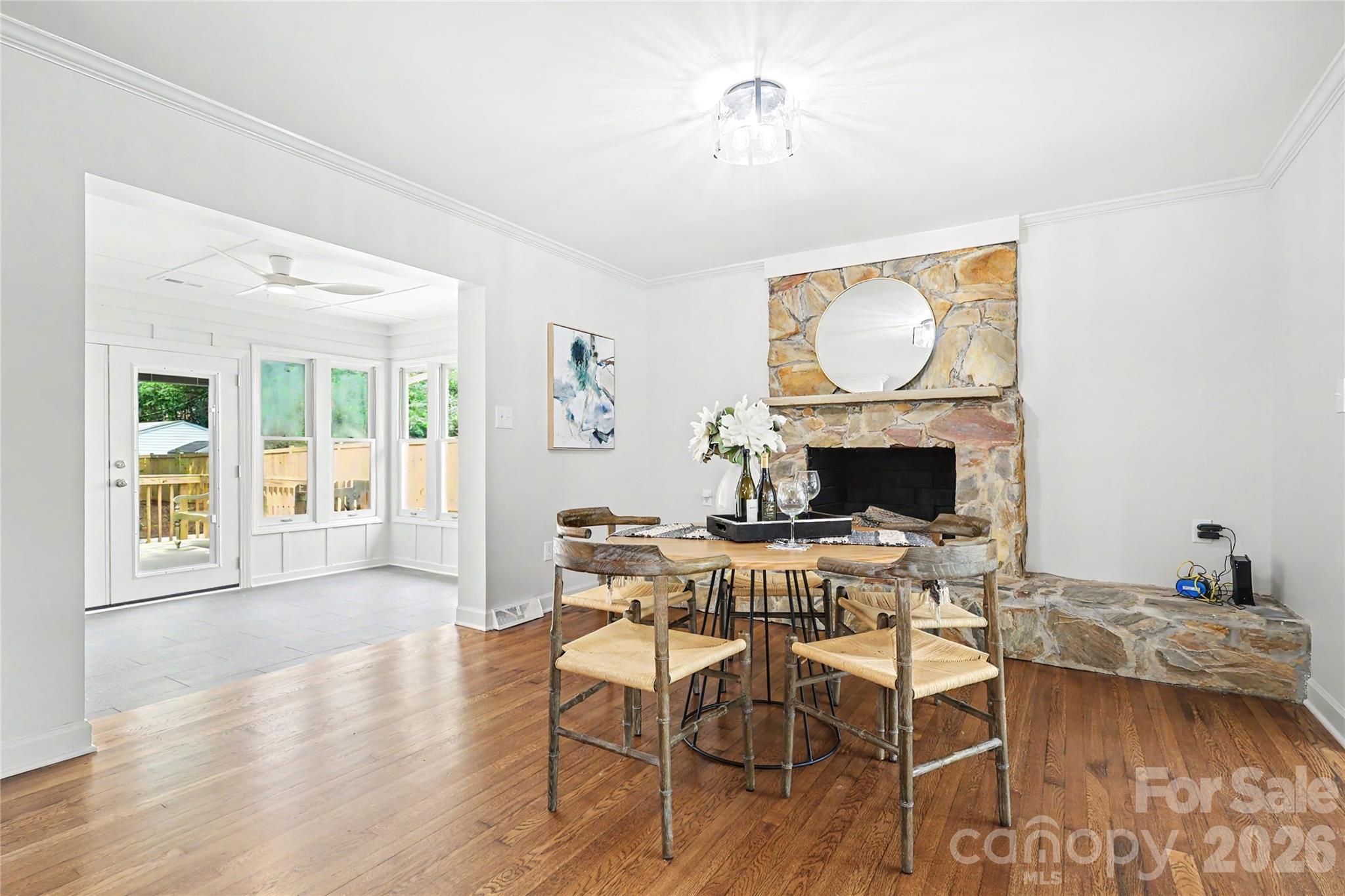 Home for sale at 3834 Moultrie Street, Charlotte, NC — photo 6 of 38