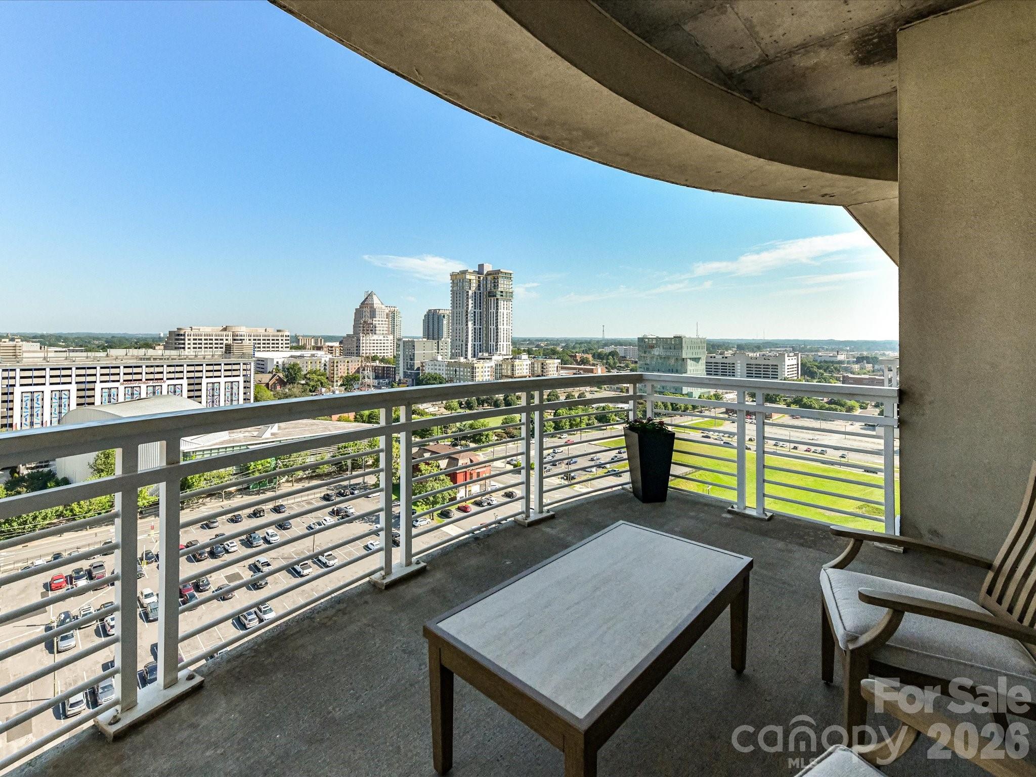 Photo 32 of 505 E 6th Street1601, Charlotte, NC