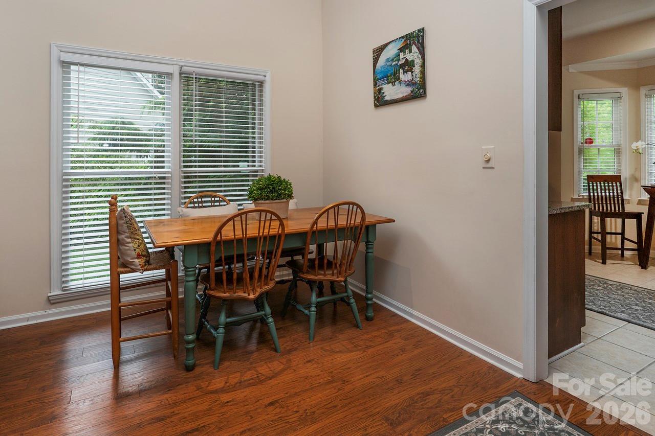 Photo 7 of 5935 Fitzwilliams Lane, Charlotte, NC