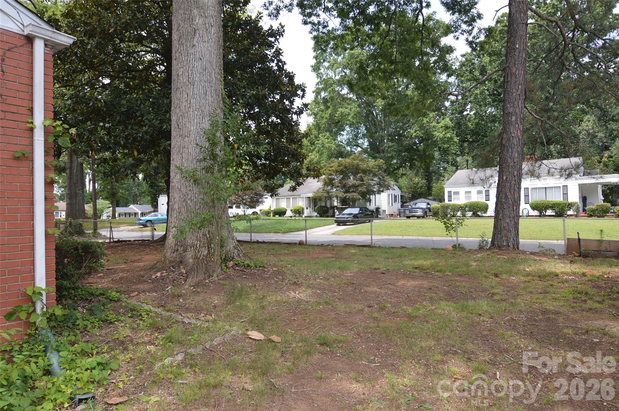 Photo 26 of 2111 Dickens Avenue, Charlotte, NC