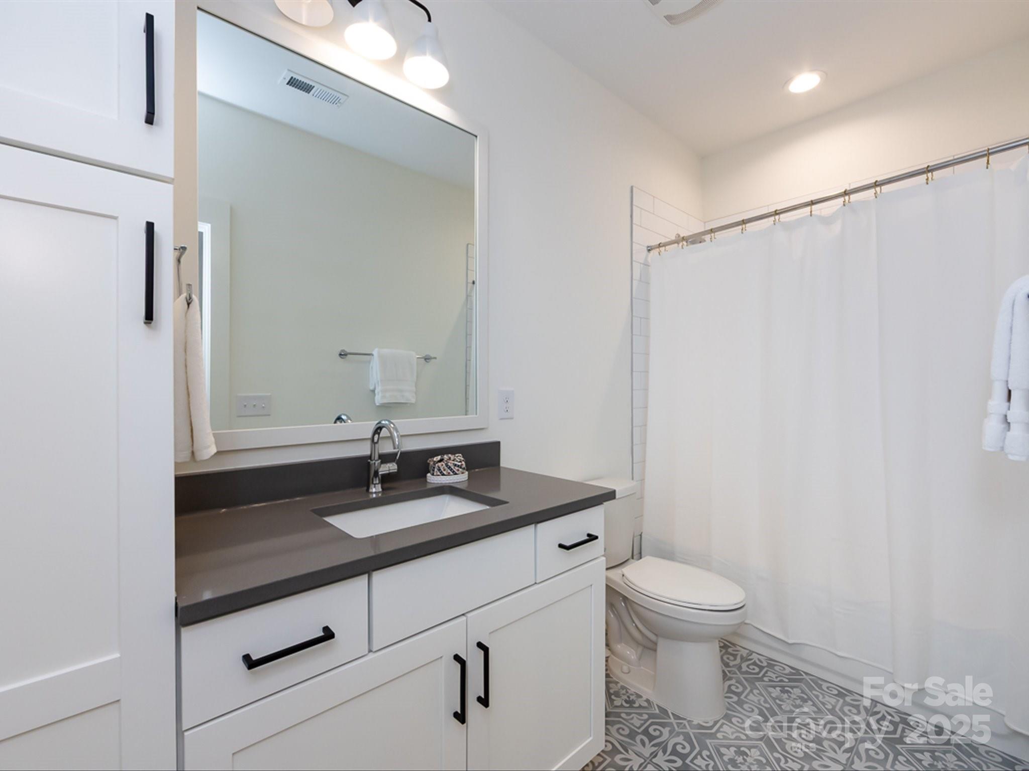 3022 Kalex Court, Charlotte, NC - photo 37 of 44