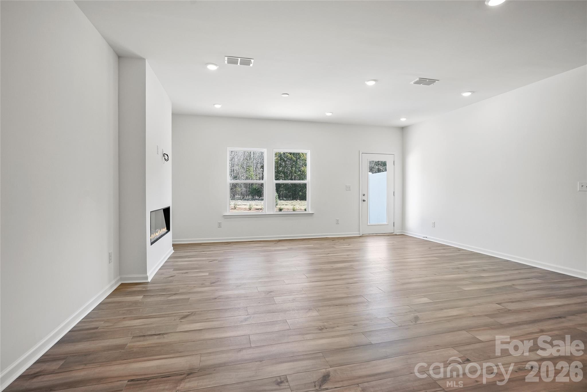 Photo 8 of 11916 Oak Street, Charlotte, NC