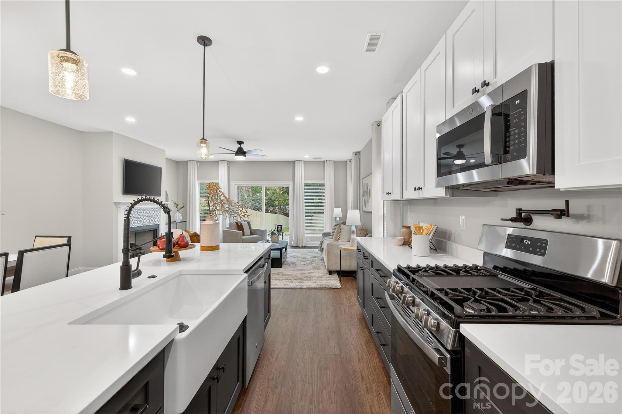 Photo 4 of 3219 Credenza Road, Charlotte, NC