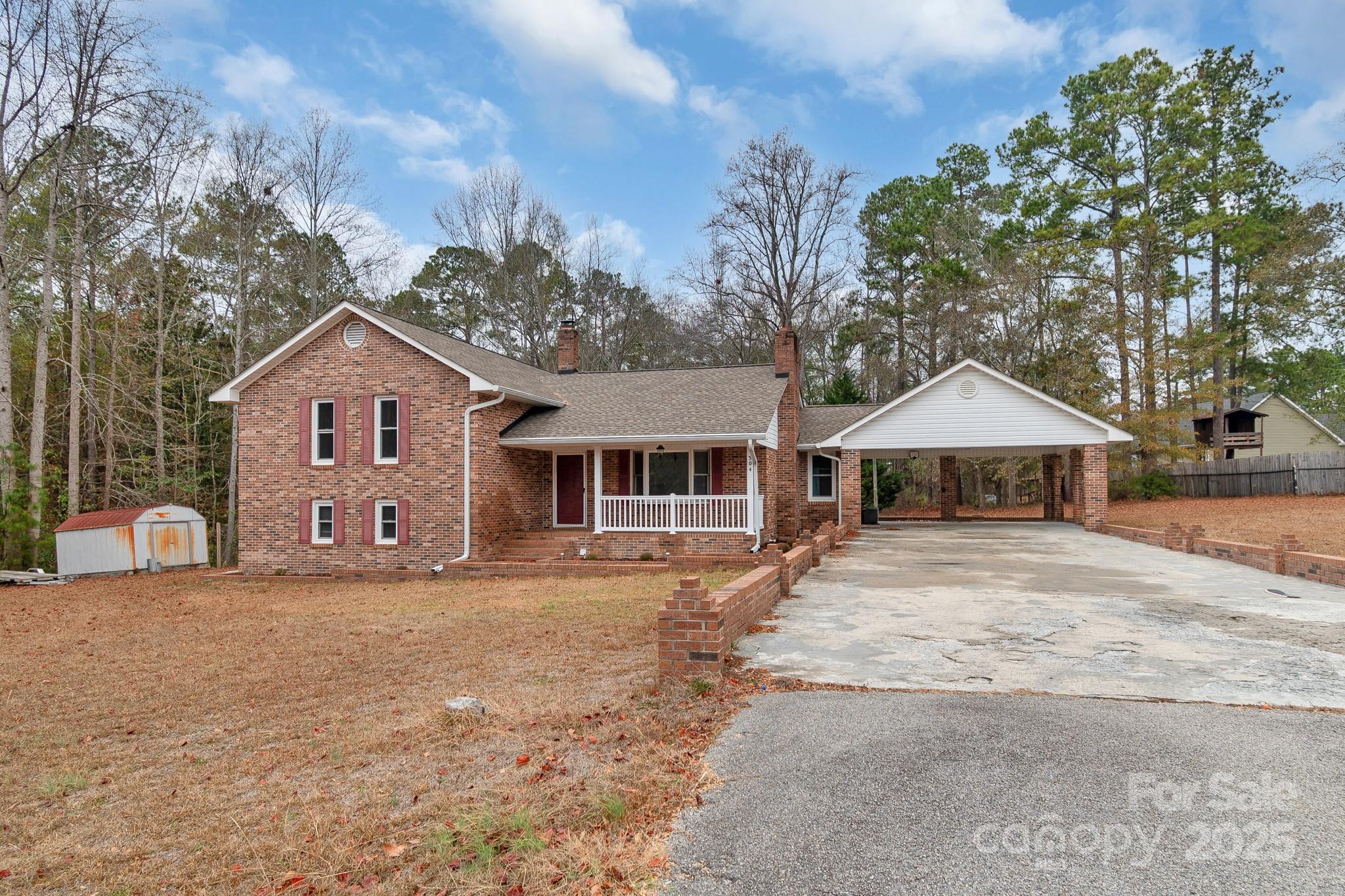 304 West Street, Kershaw, SC - photo 2 of 49