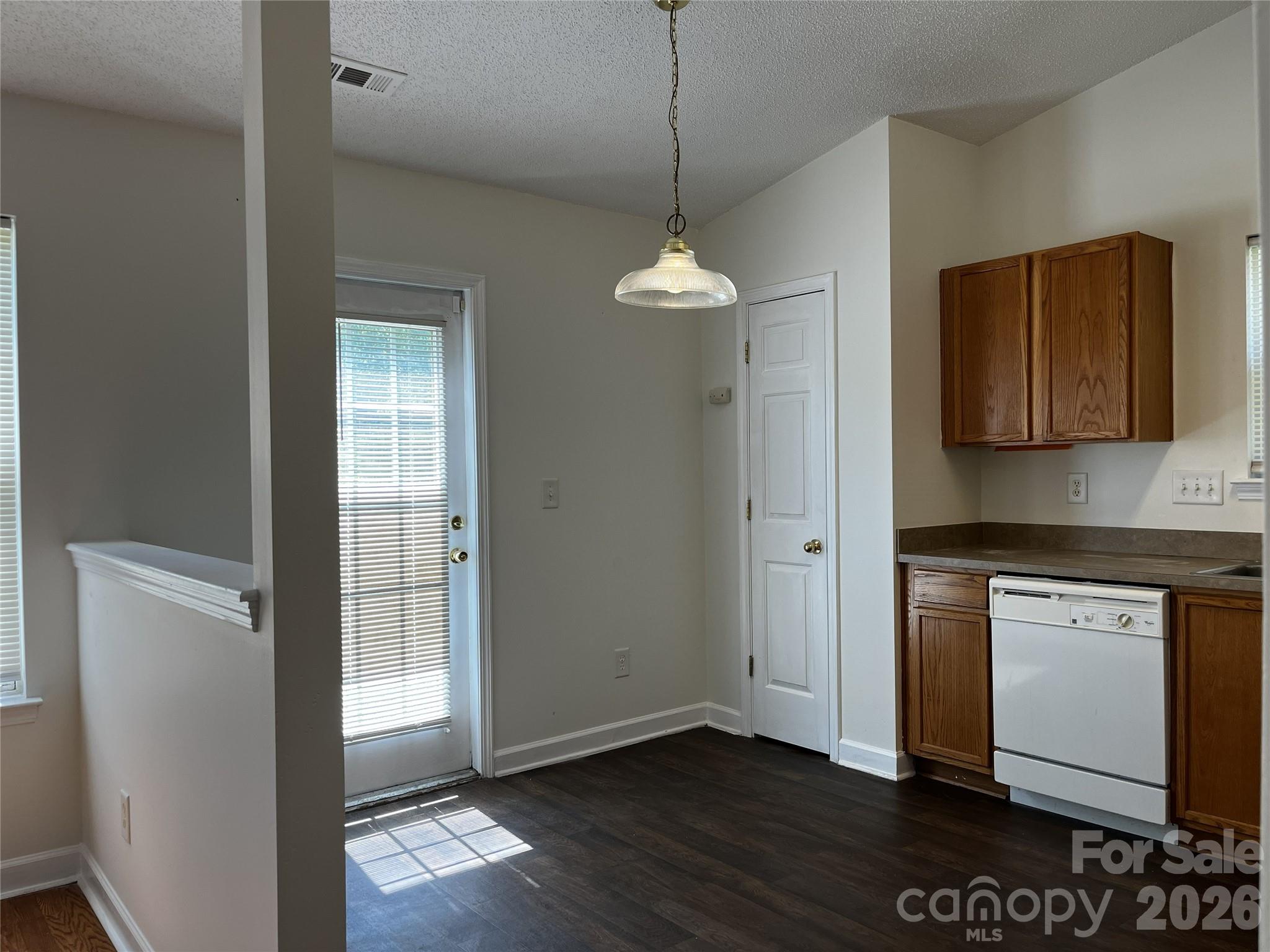 Photo 9 of 1404 Jordans Pond Lane, Charlotte, NC
