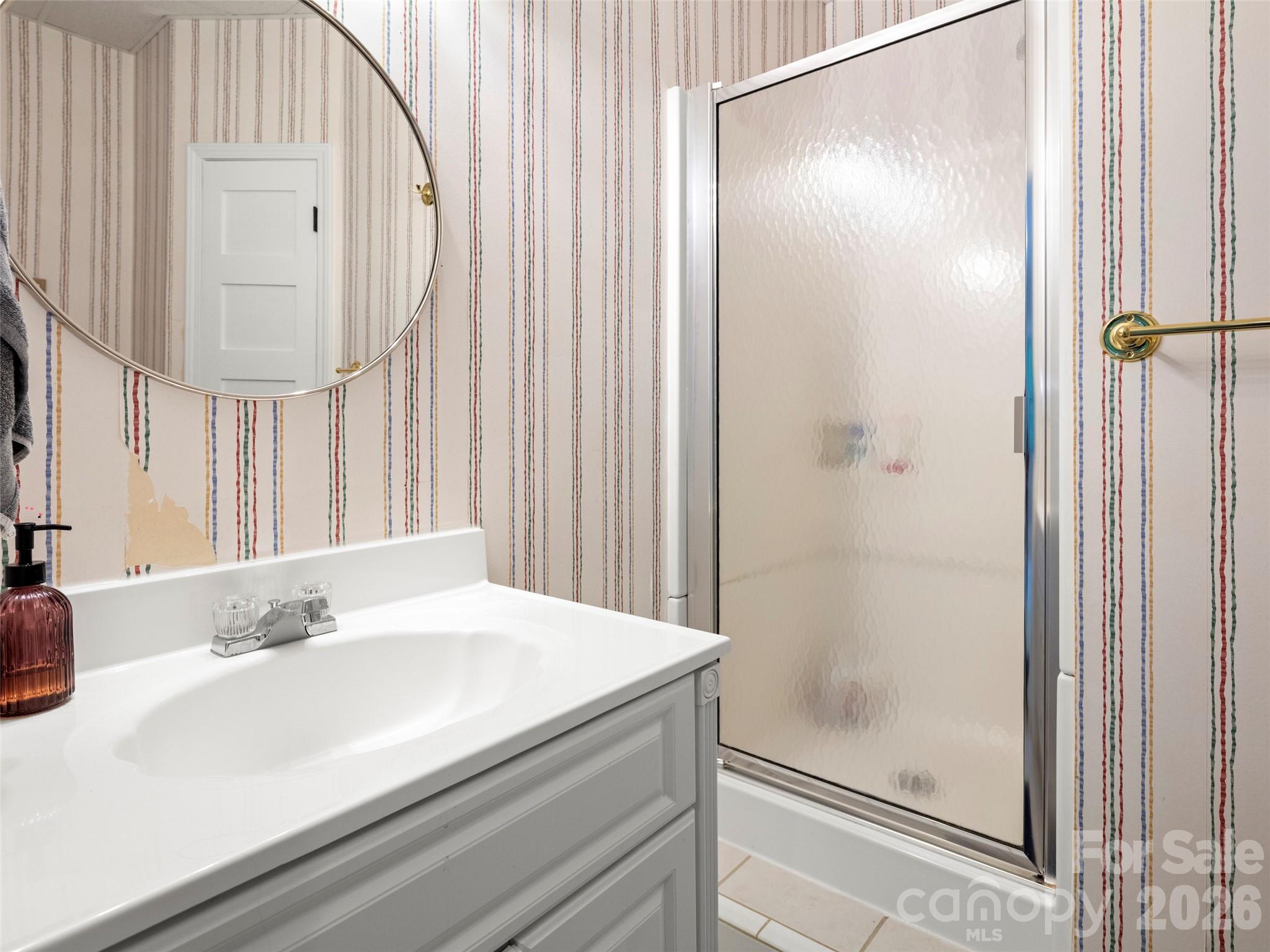 1130 New Castle Court, Asheville, NC - photo 32 of 36
