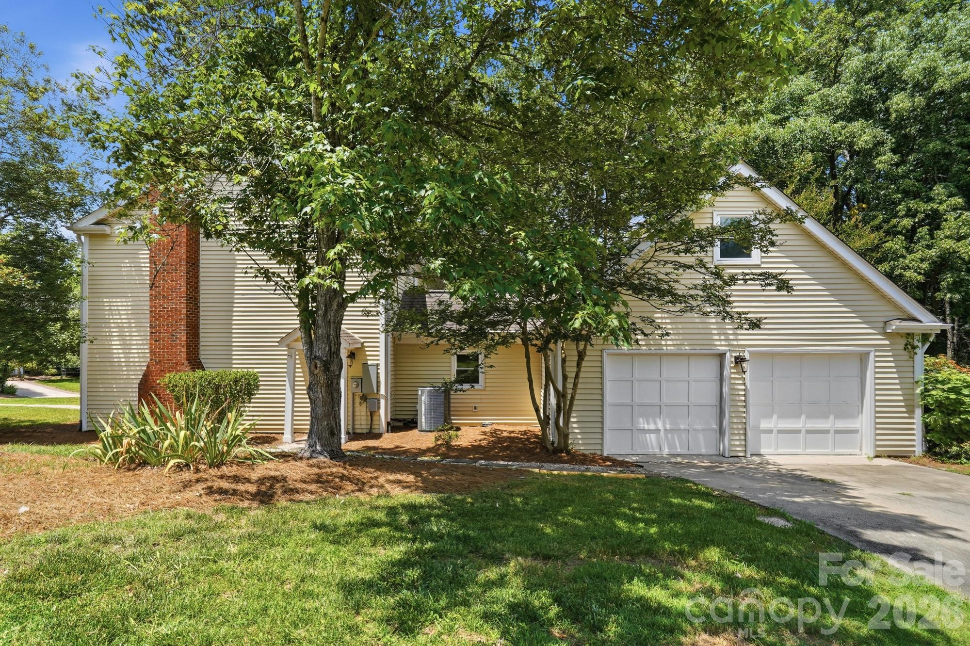 Home for sale at 2106 Caleo Circle, Charlotte, NC — photo 40 of 42