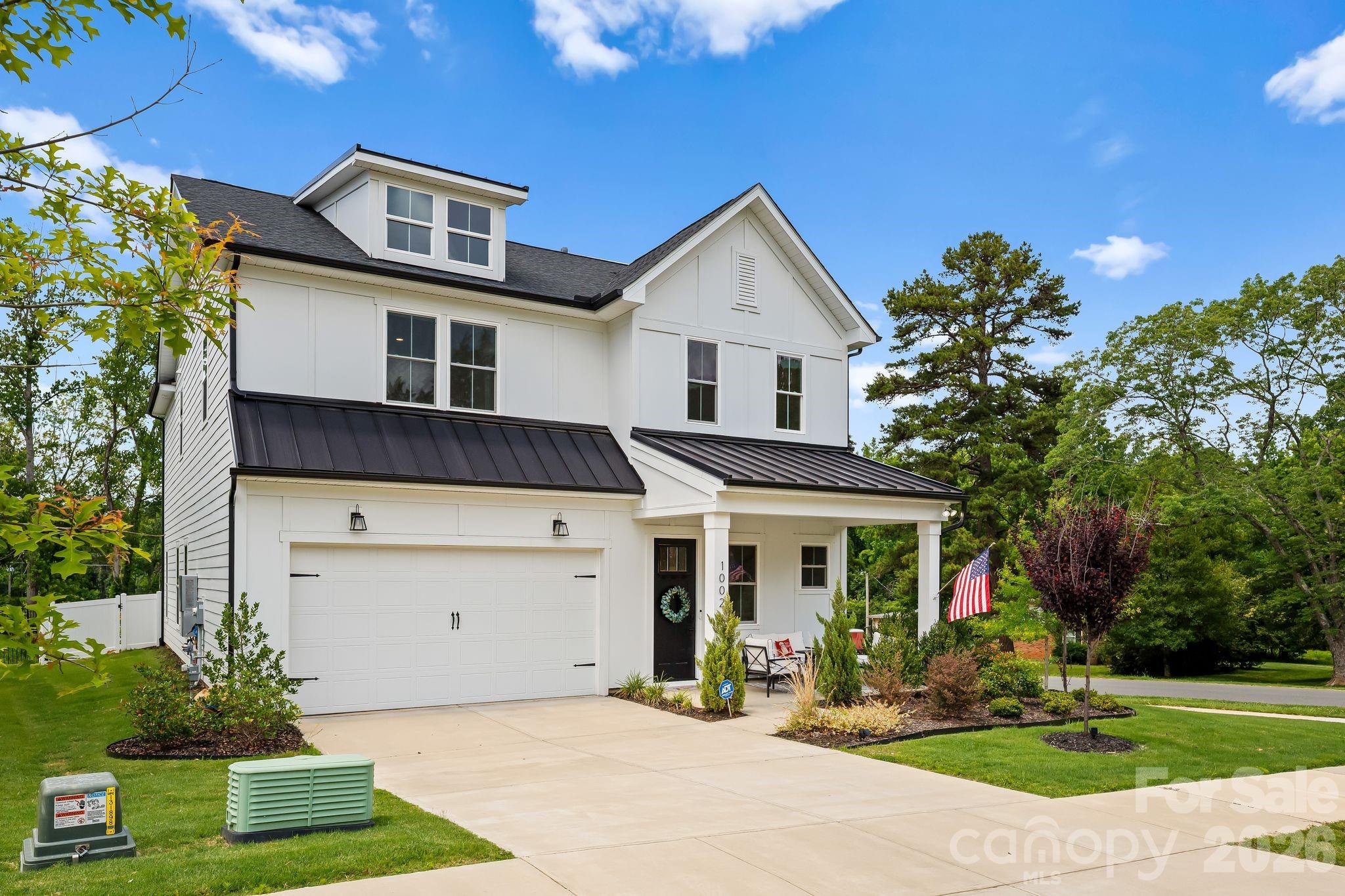 1002 Parkes Street, Matthews, NC