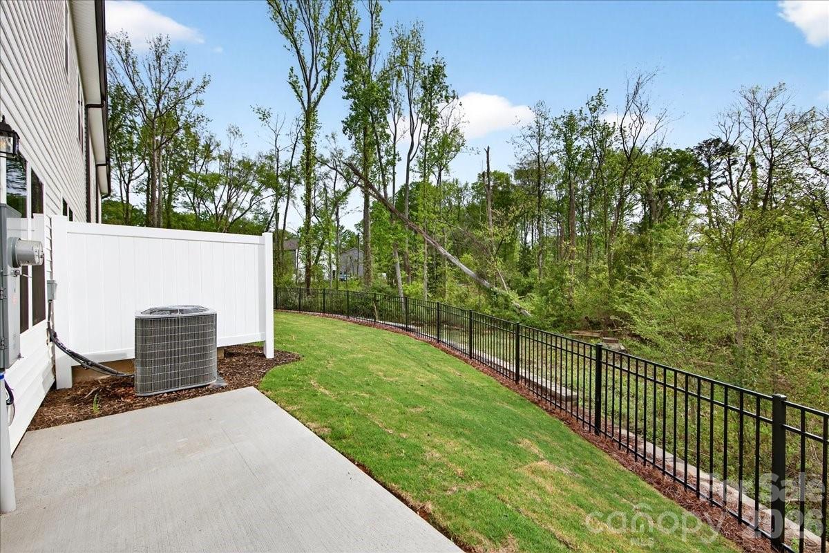 Photo 25 of 6057 Longar Lane, Charlotte, NC