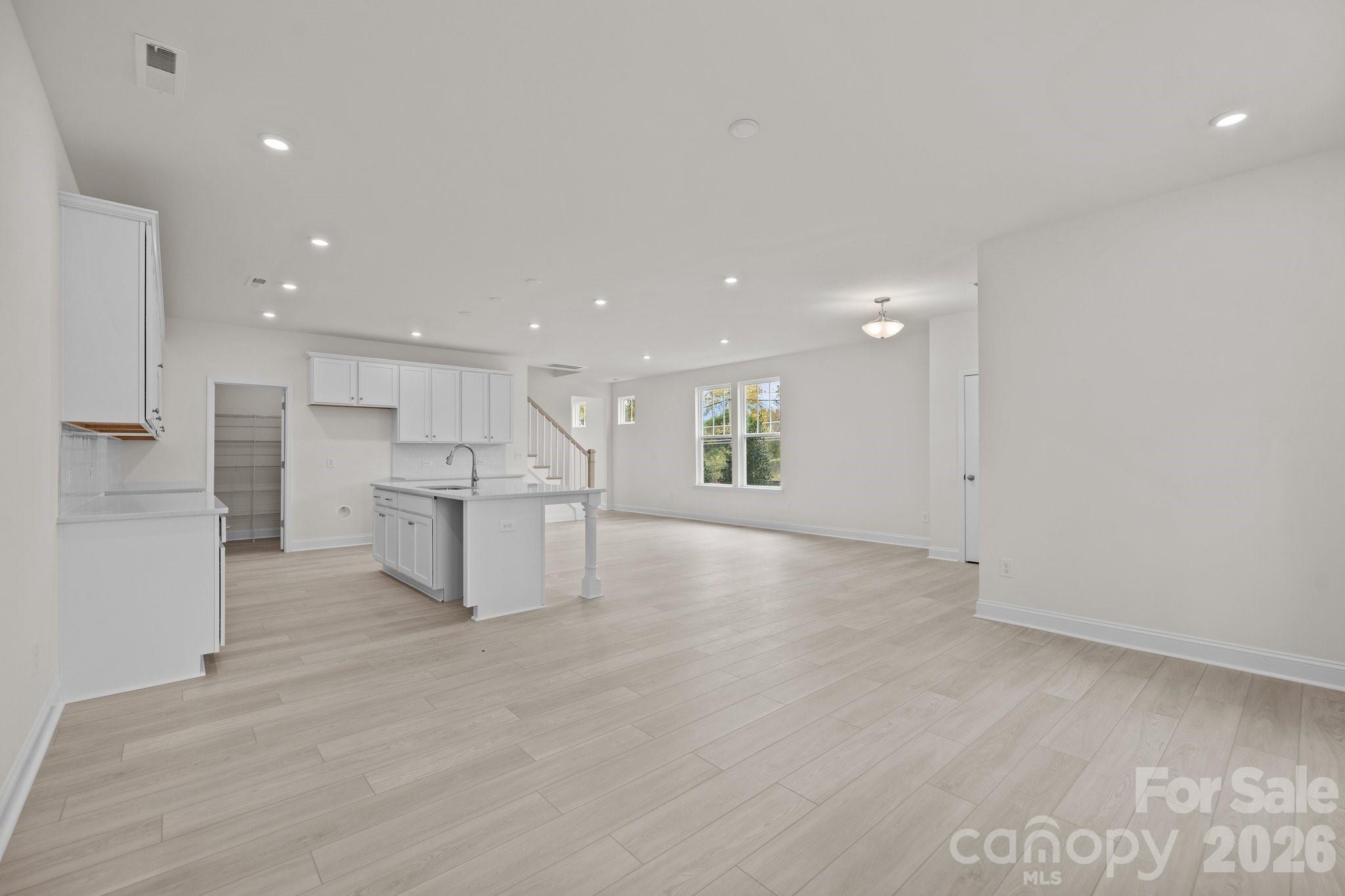 Photo 7 of 2926 Clyde Drive, Charlotte, NC