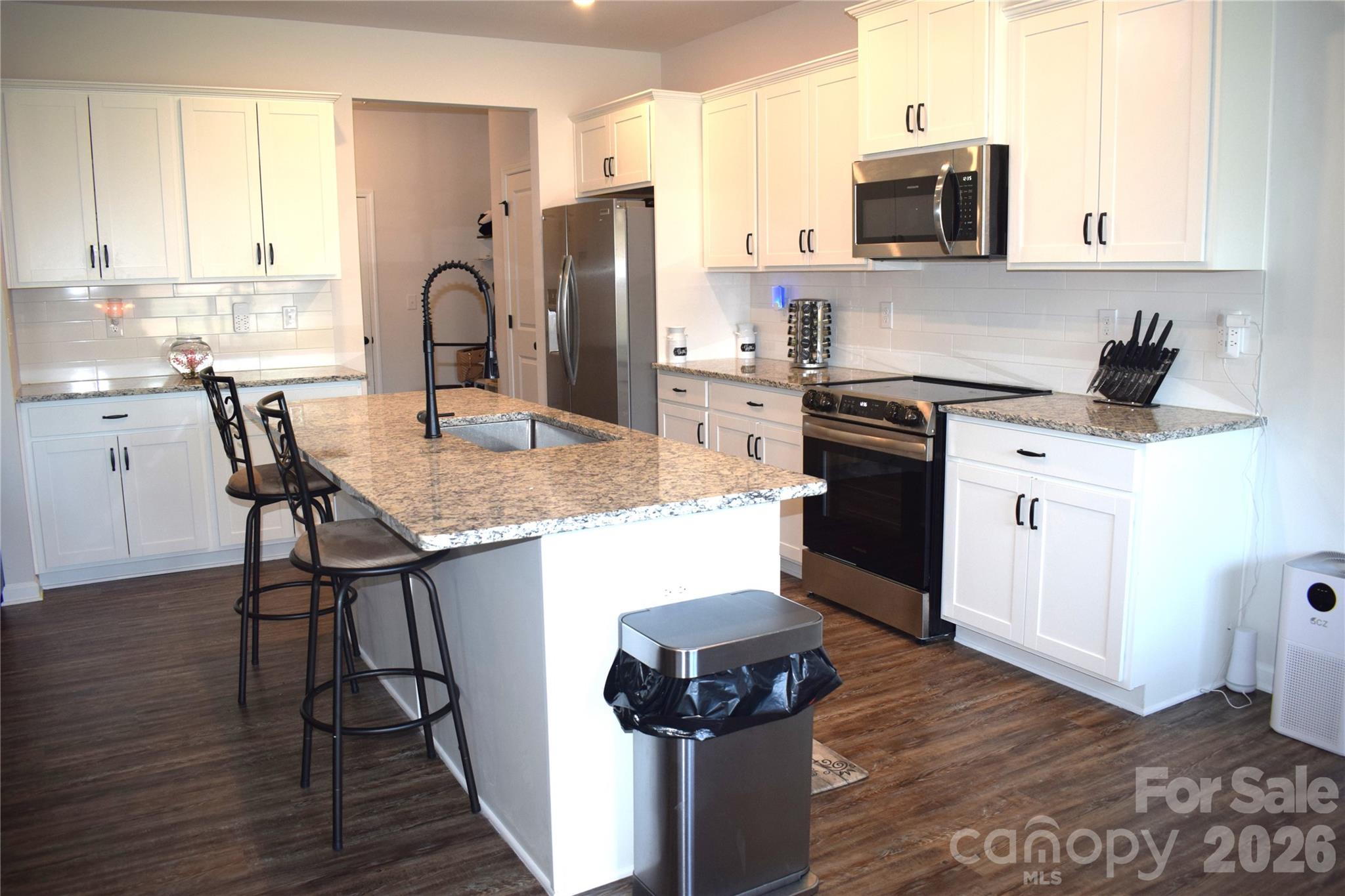 6135 Busch Way, Midland, NC - photo 6 of 11