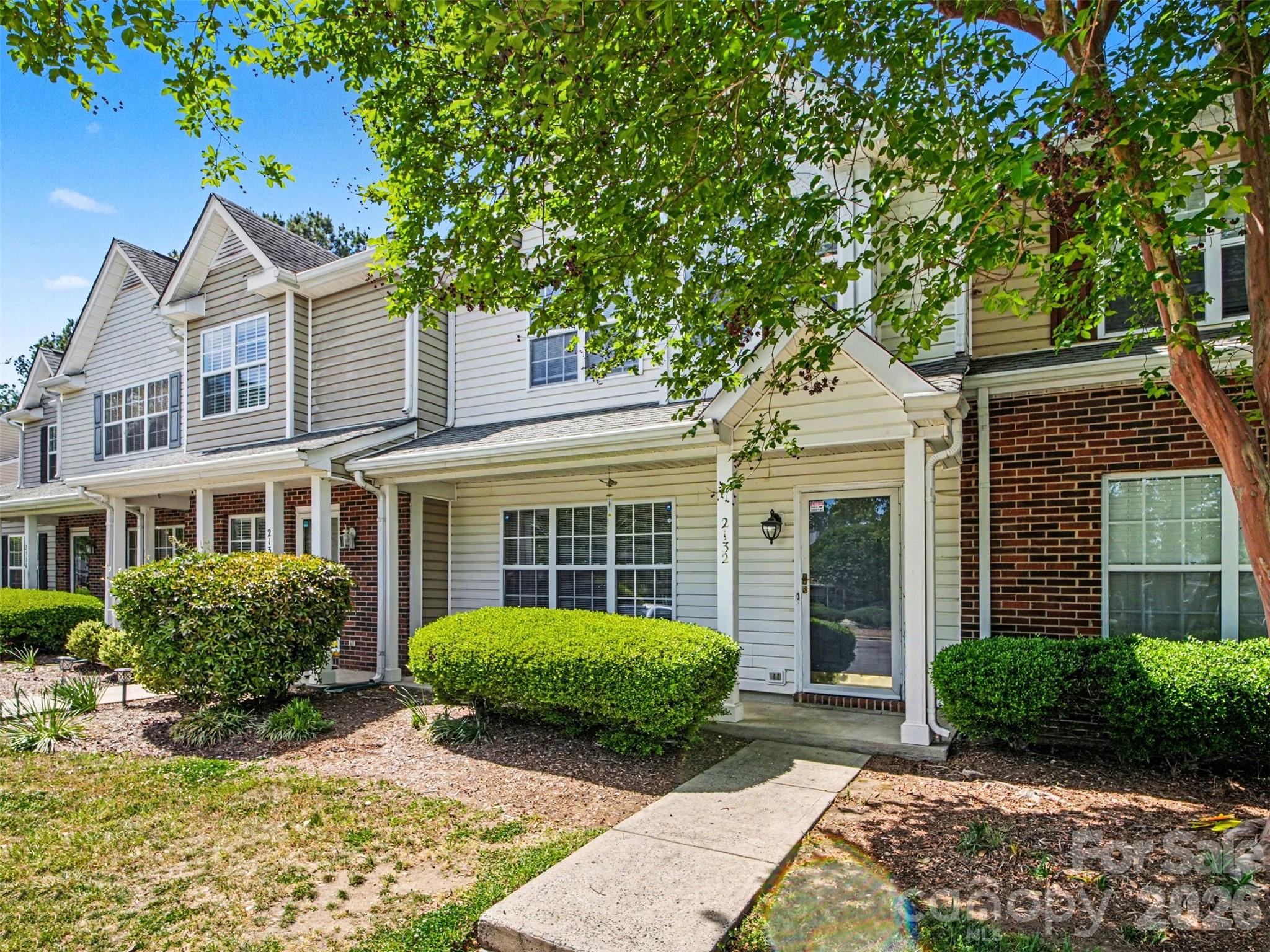 Photo 3 of 2132 Preakness Court, Charlotte, NC