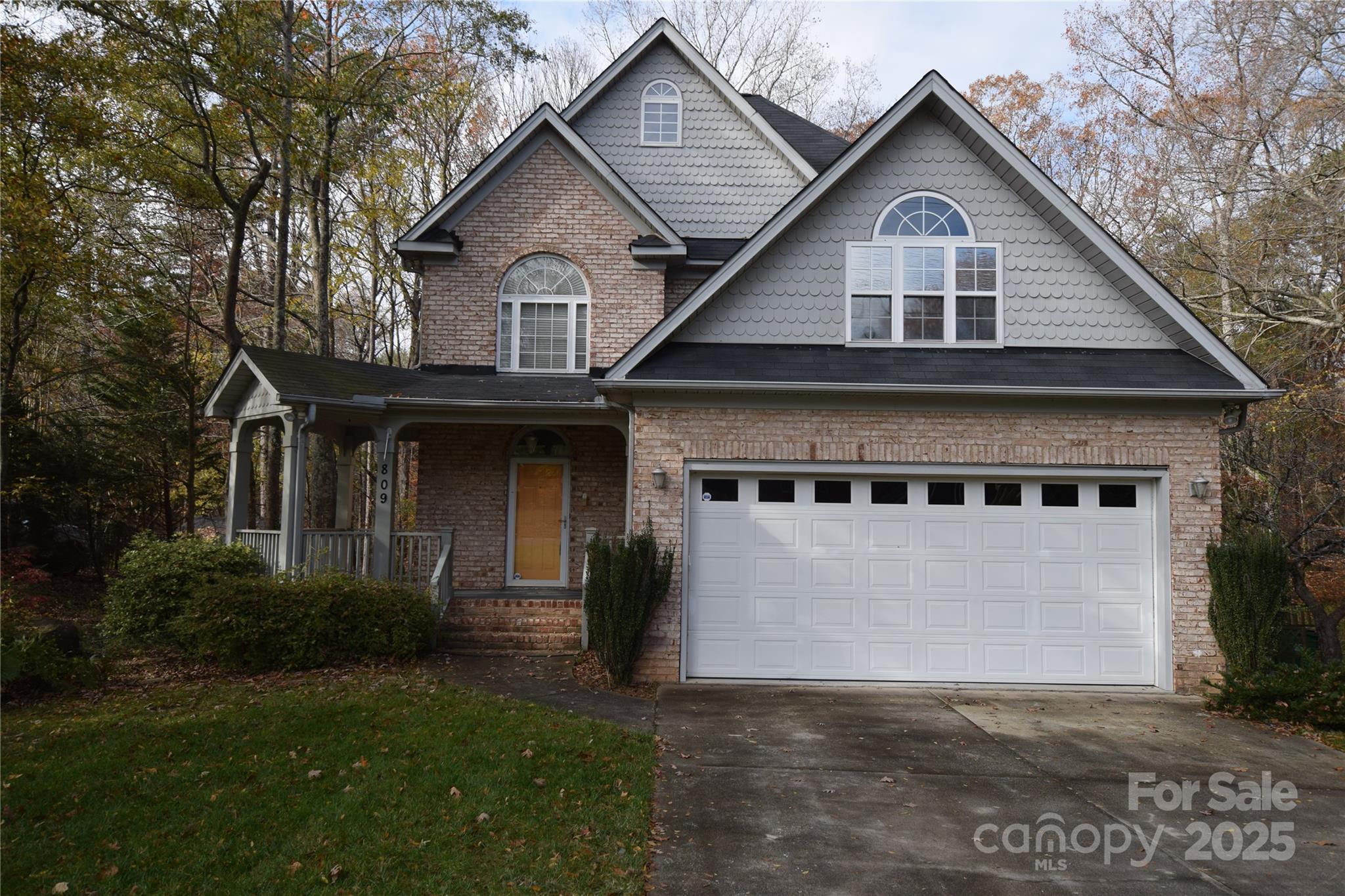 Home for sale at 809 Pine Forest Road, Charlotte, NC — photo 1 of 36