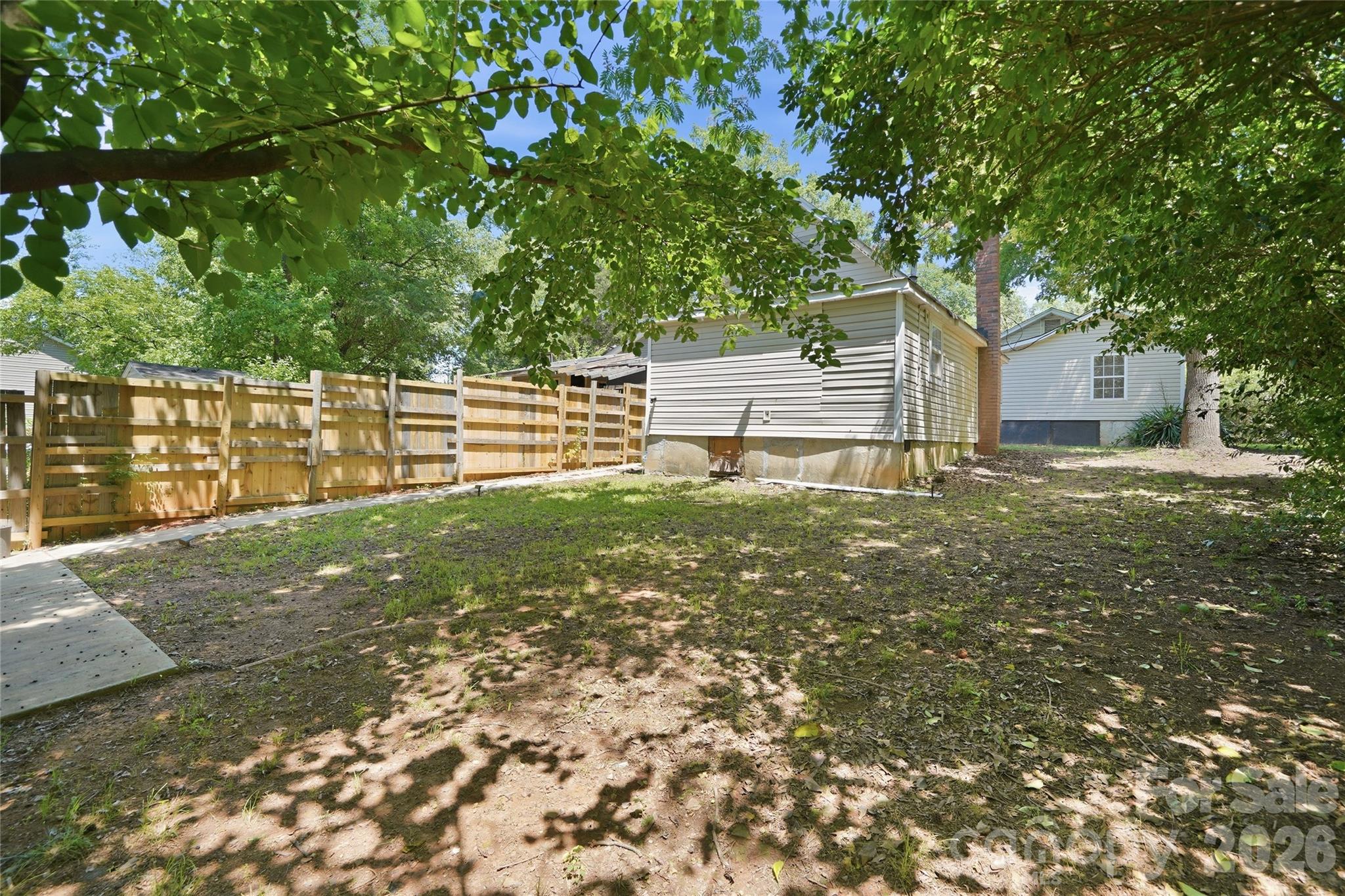 Photo 32 of 933 Rowan Street, Charlotte, NC