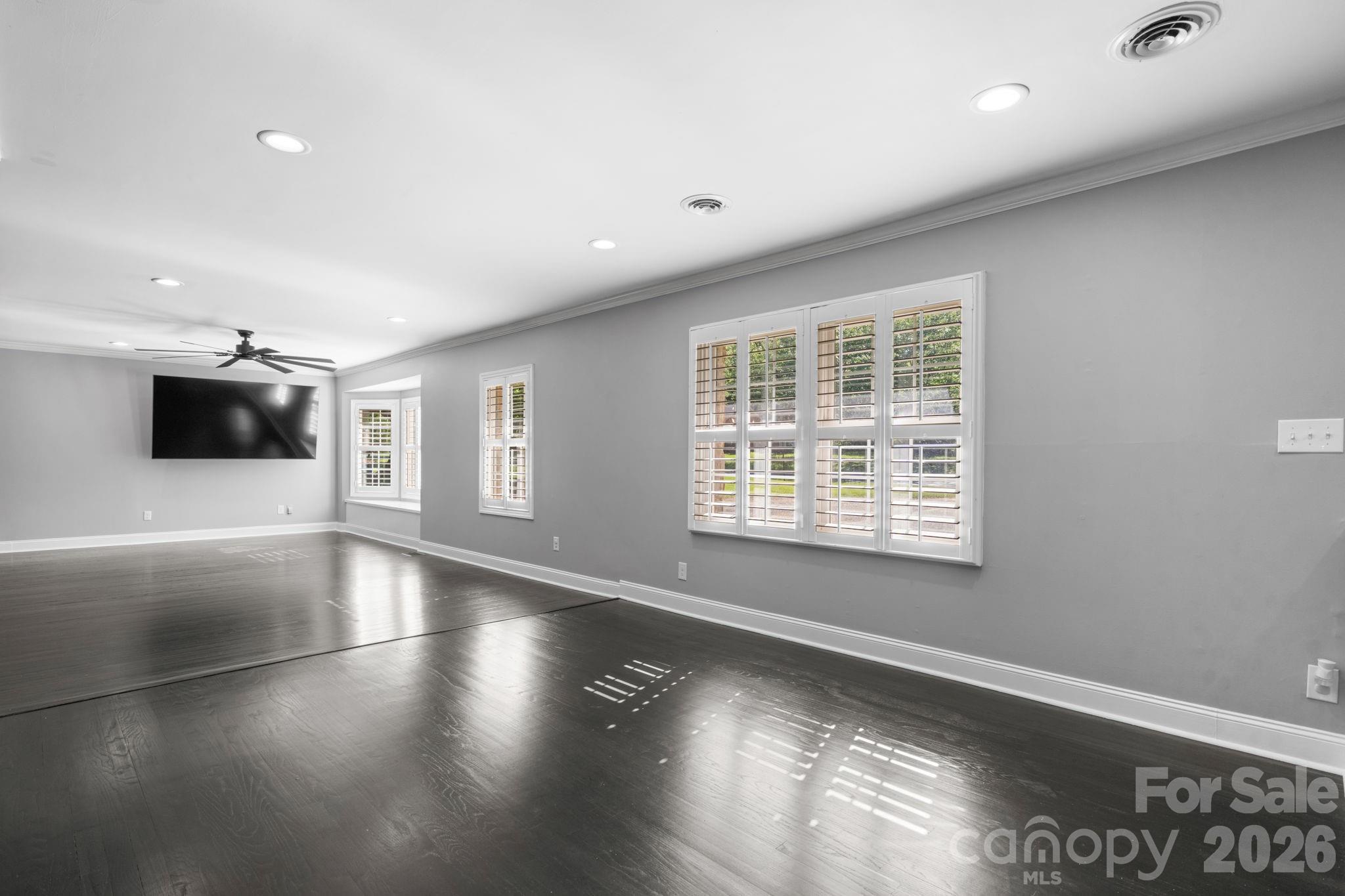 14214 Honeysuckle Ridge Drive, Matthews, NC - photo 8 of 47