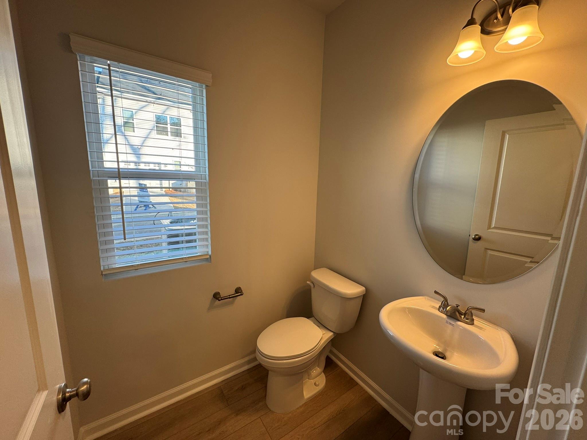 Photo 12 of 4632 Lakeview Road, Charlotte, NC