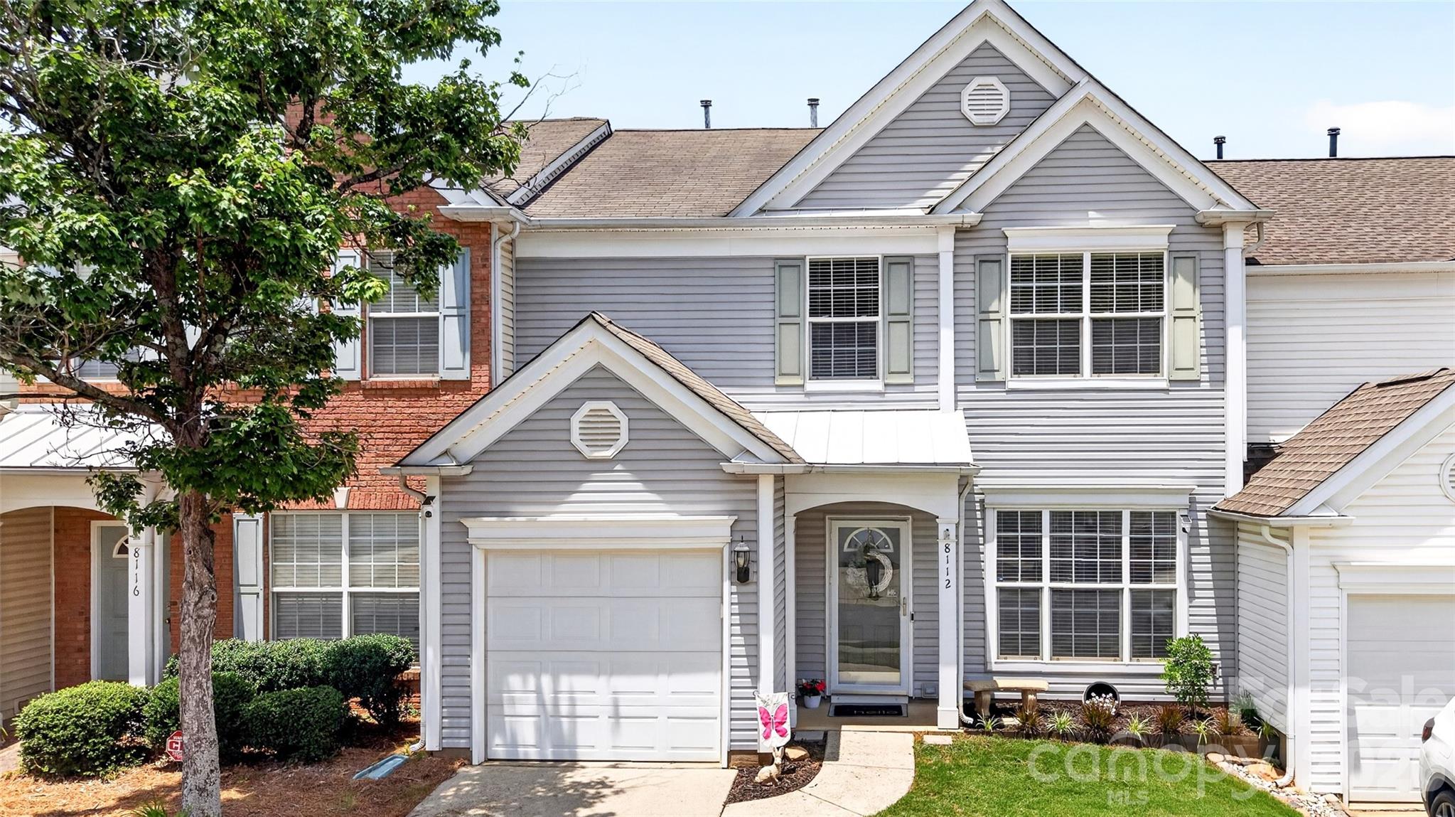 Home for sale at 8112 Kincaid Court, Charlotte, NC — photo 1 of 44