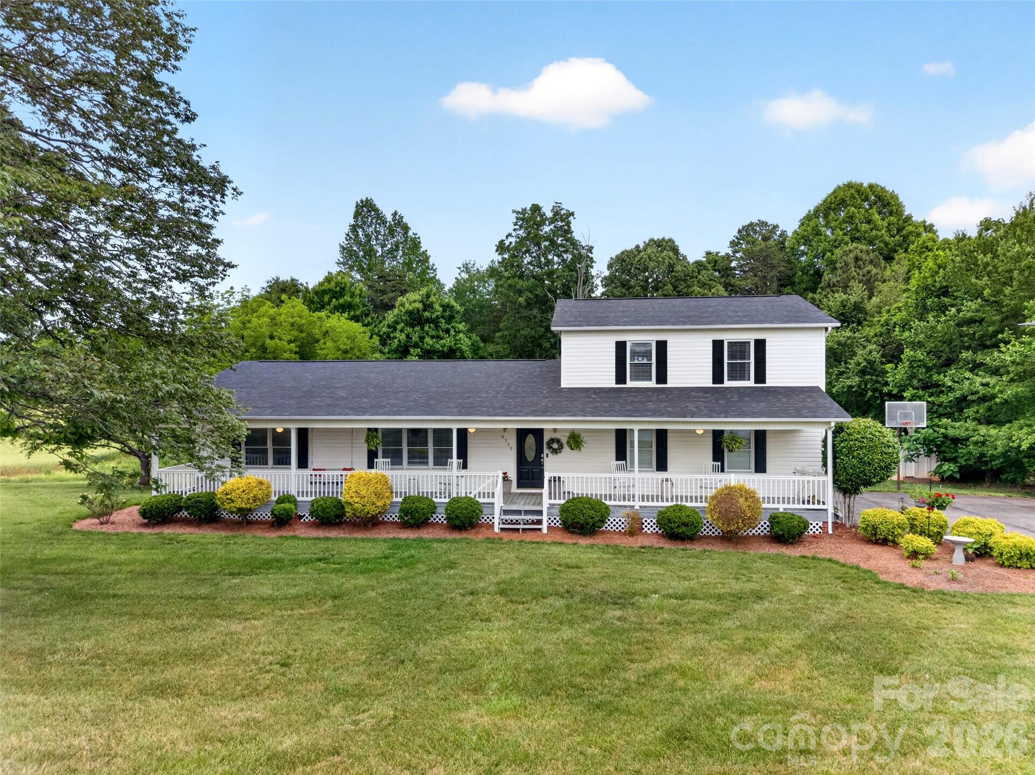 Photo 3 of 6560 Sherrills Ford Road, Catawba, NC