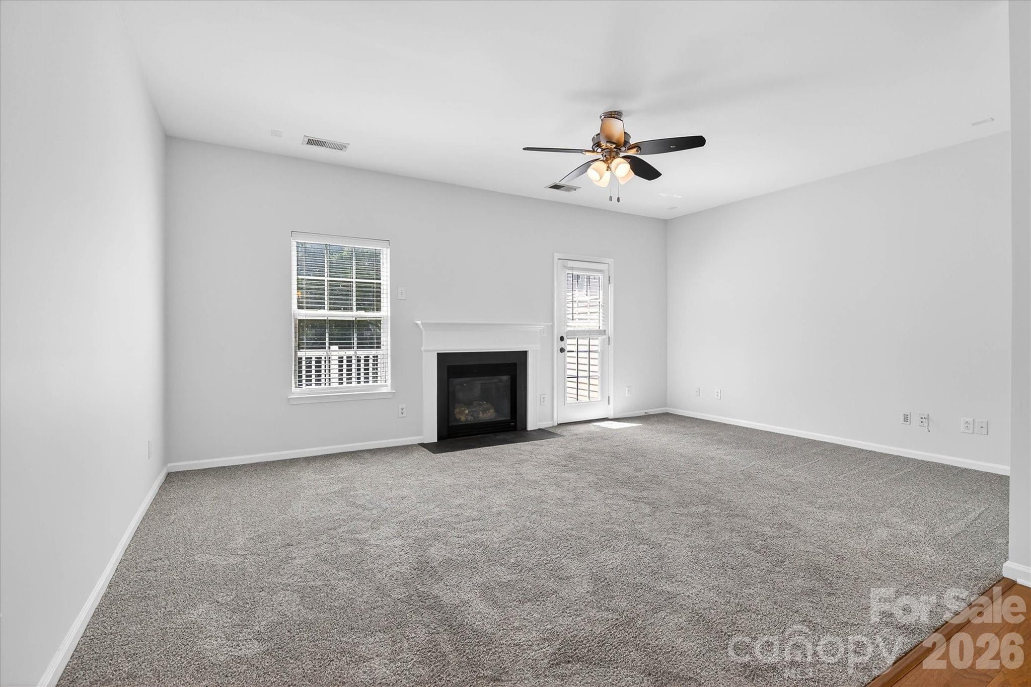 2009 Cambridge Beltway Drive, Charlotte, NC - photo 16 of 29