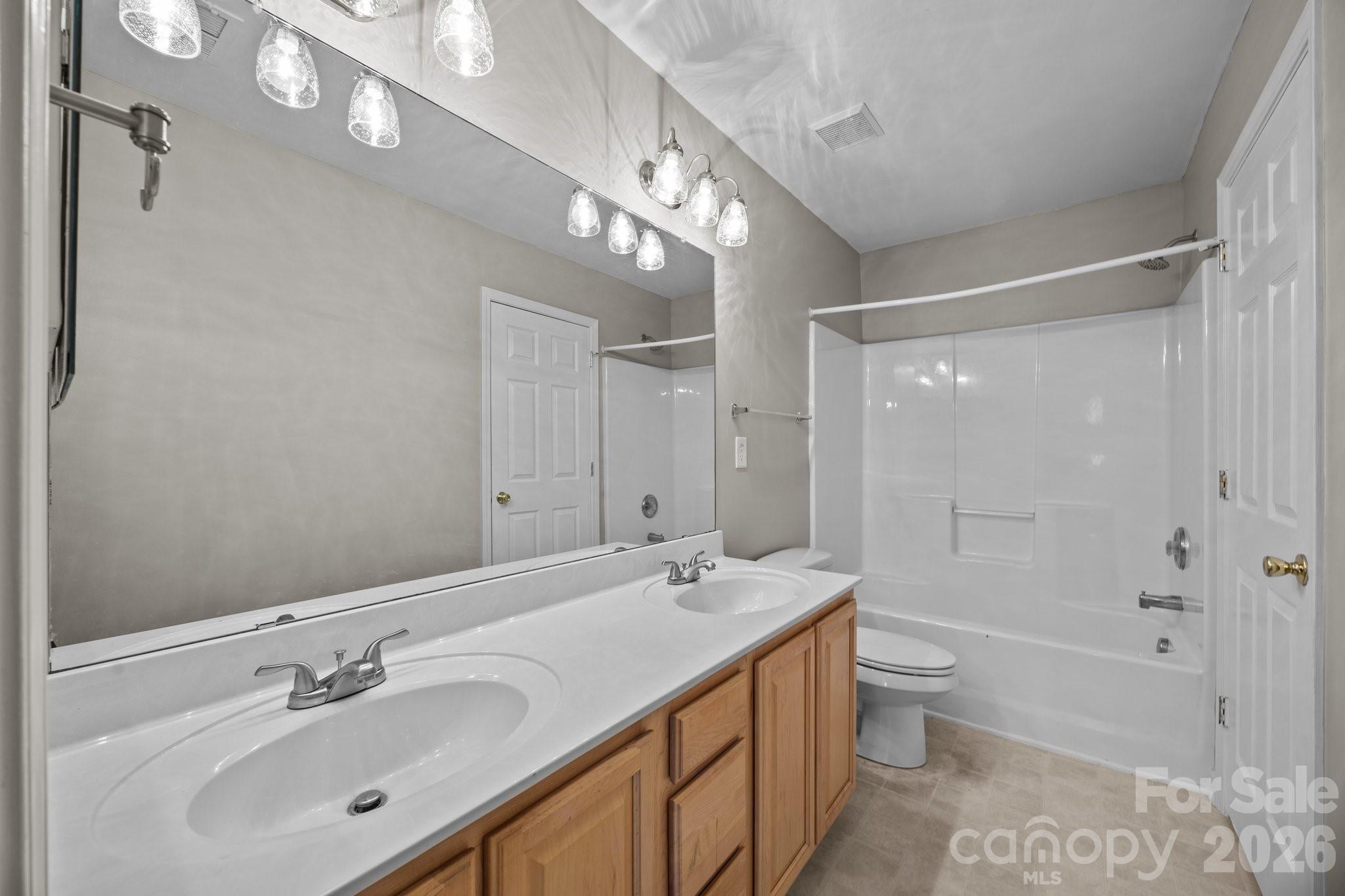 Photo 7 of 8230 Rudolph Road, Charlotte, NC