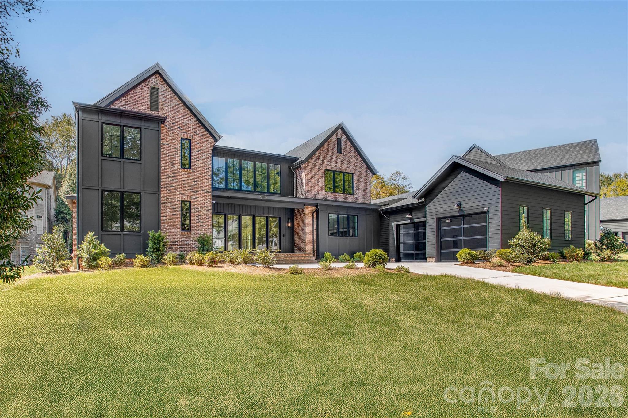 9119 Summer Club Road, Charlotte, NC