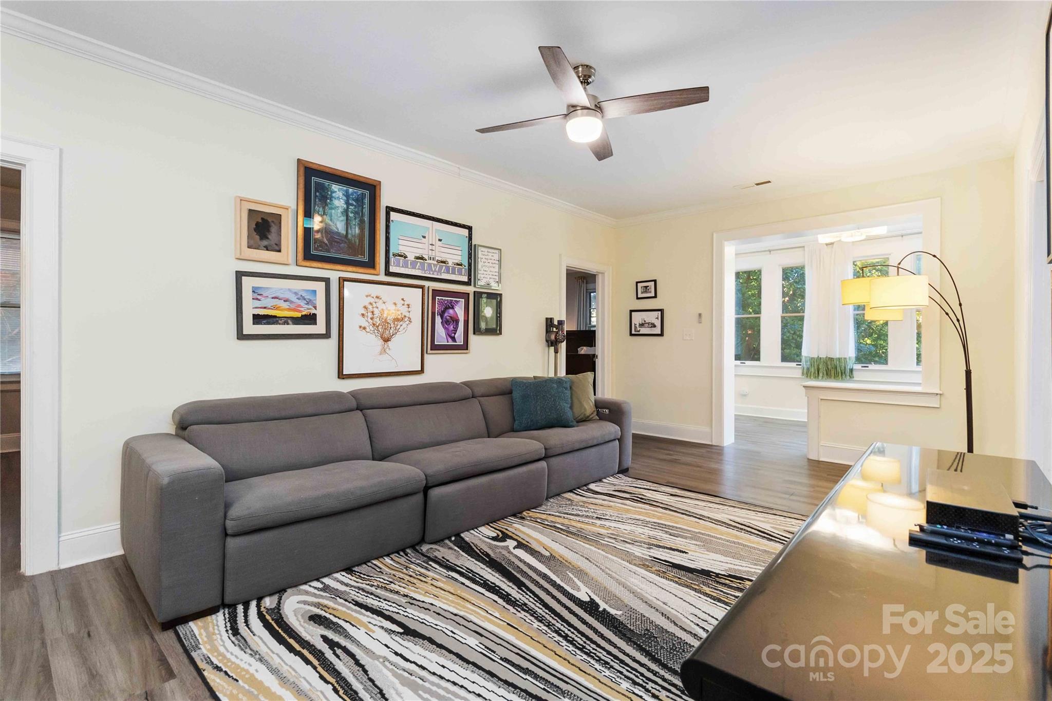 Photo 7 of 811 E Morehead Street6, Charlotte, NC