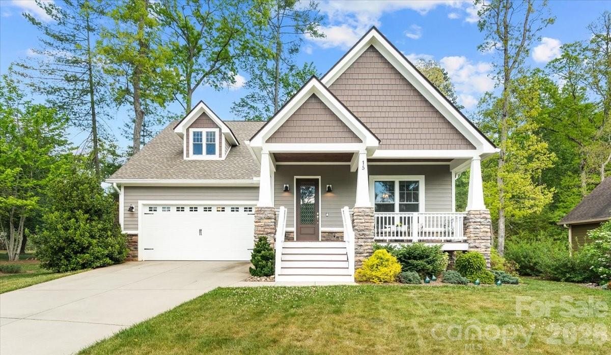 15 Quail Hollow Drive, Arden, NC