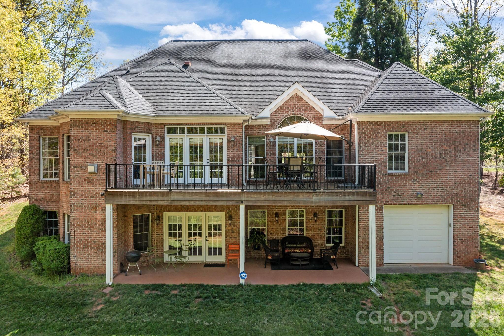 Photo 2 of 120 Laurel Ridge Drive, Statesville, NC