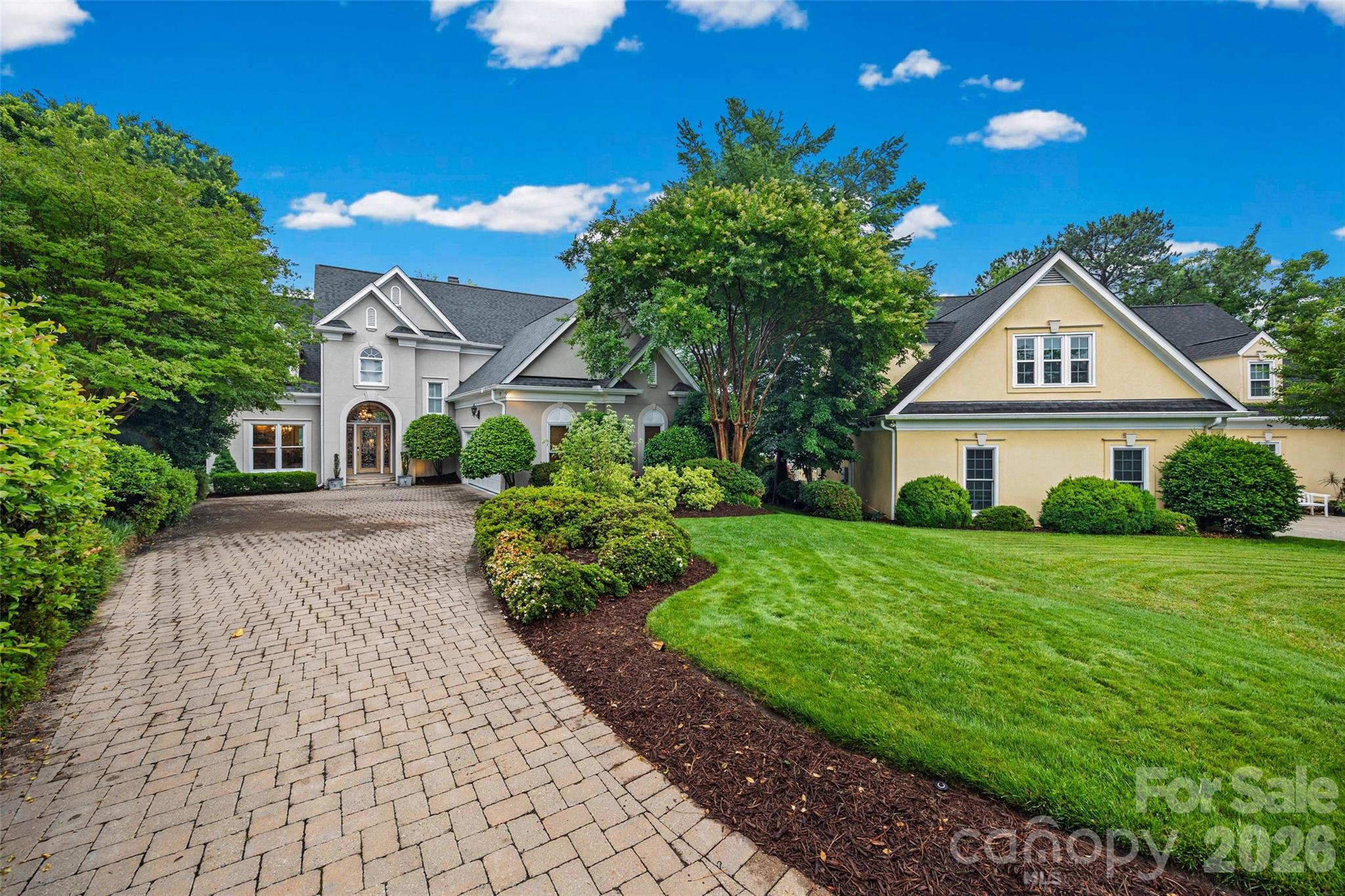 15901 Riverpointe Drive, Charlotte, NC - photo 1 of 1