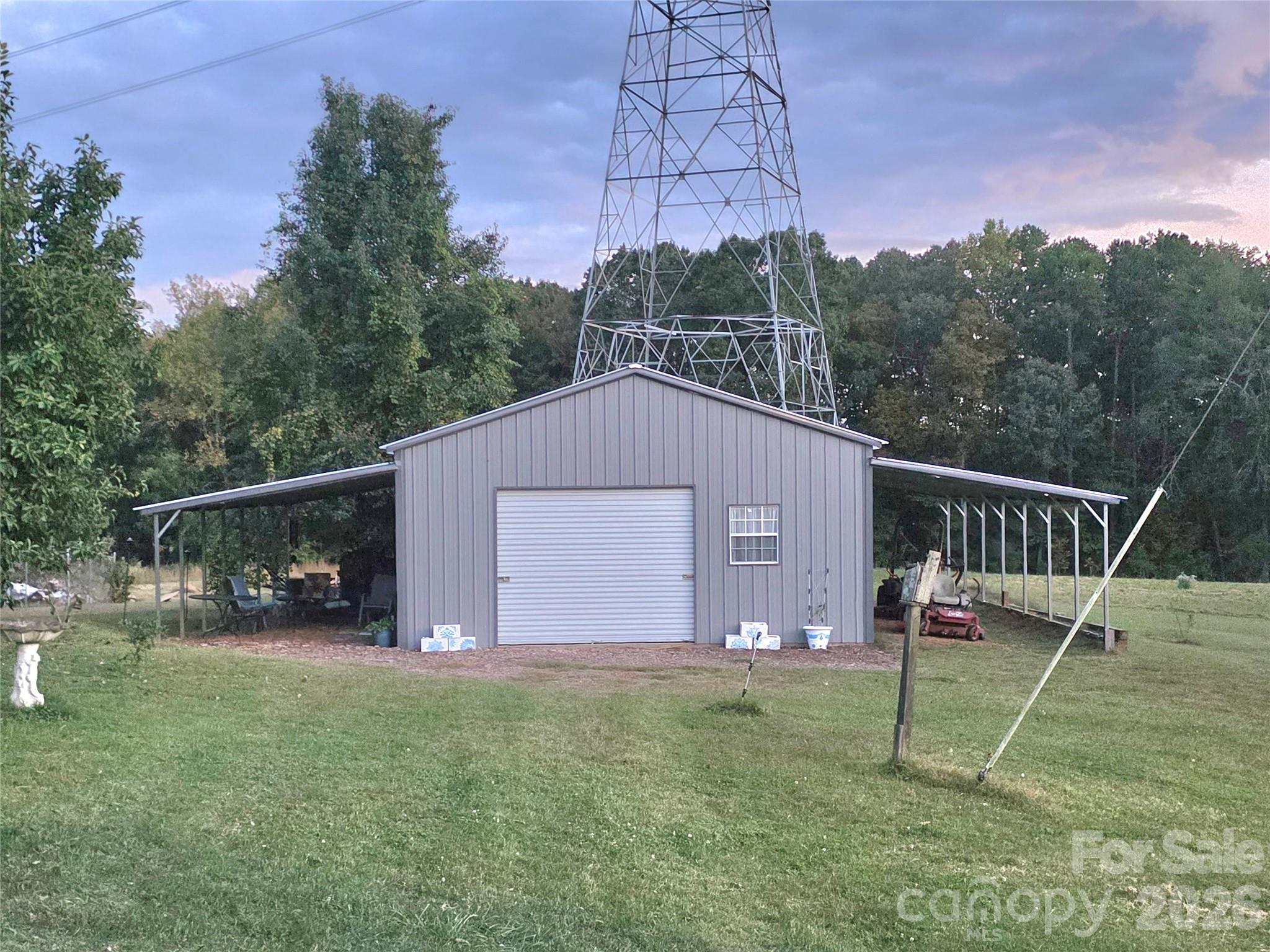 320 Huffstetler Lake Road, Dallas, NC - photo 19 of 41