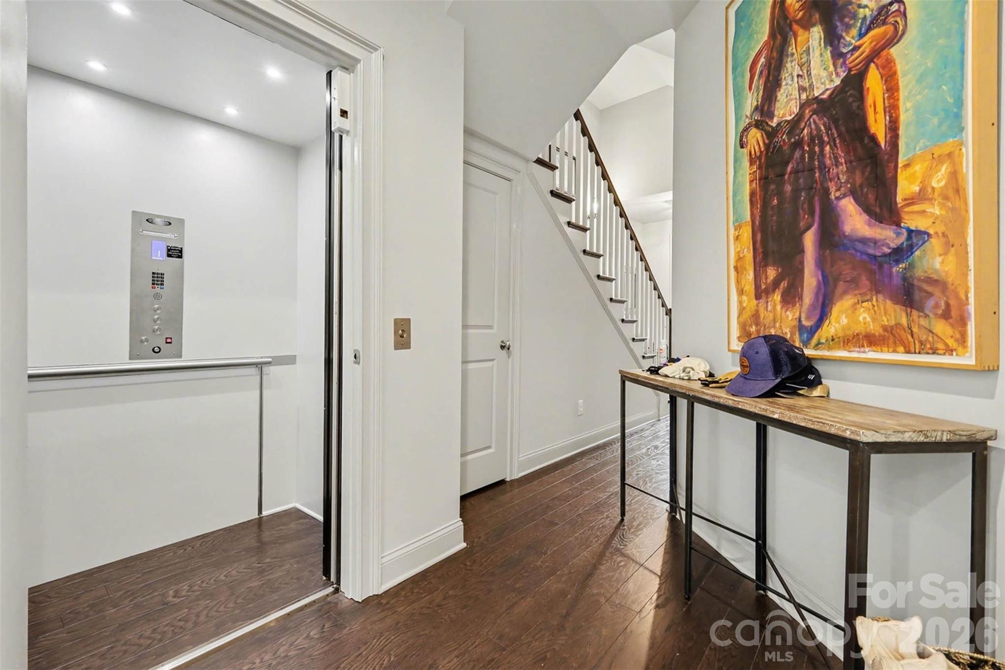 Photo 6 of 3030 Fairview Villa Court, Charlotte, NC