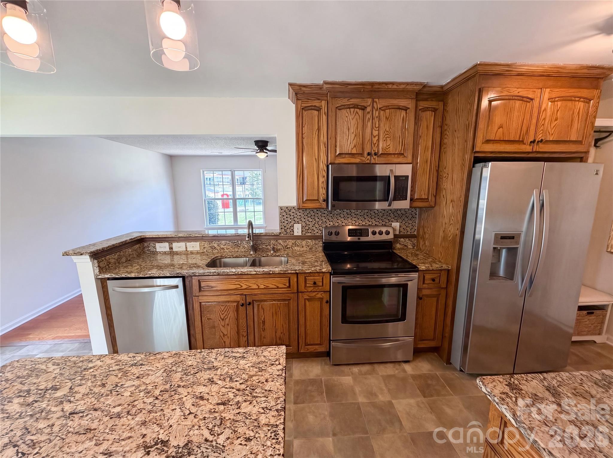 Photo 8 of 6121 Linda Vista Lane, Charlotte, NC