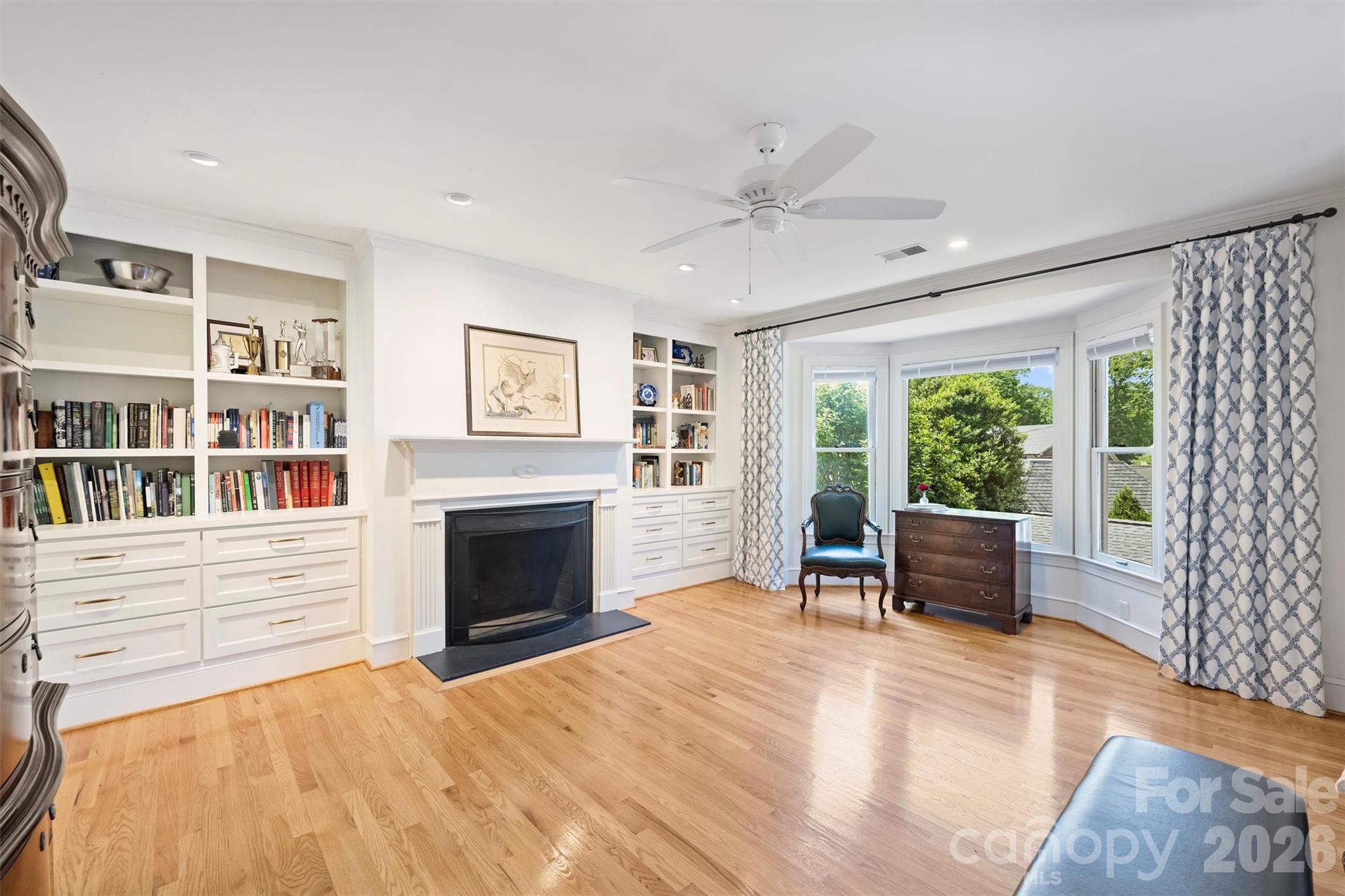 Photo 29 of 2320 Selwyn Avenue, Charlotte, NC