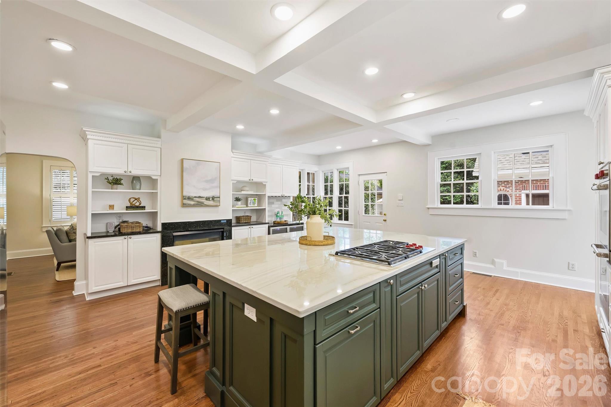Photo 18 of 2126 Dilworth Road E, Charlotte, NC