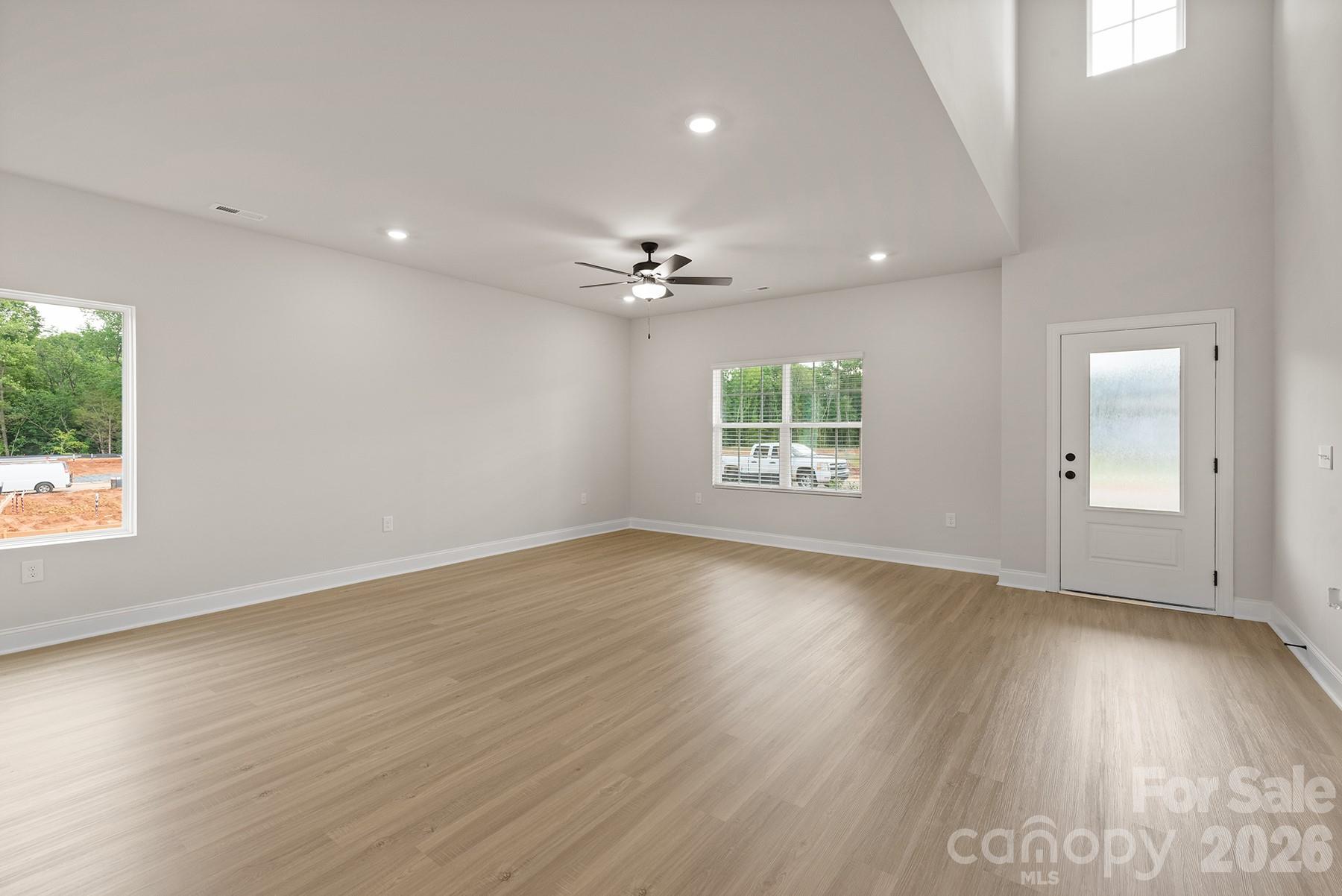 Photo 3 of 6710 Fairford Drive, Charlotte, NC